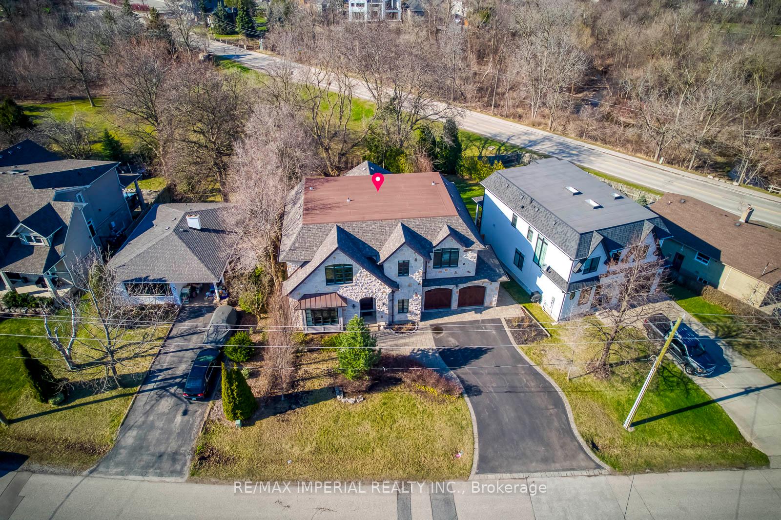 409 Valley Drive, Oakville, ON L6L 4L5