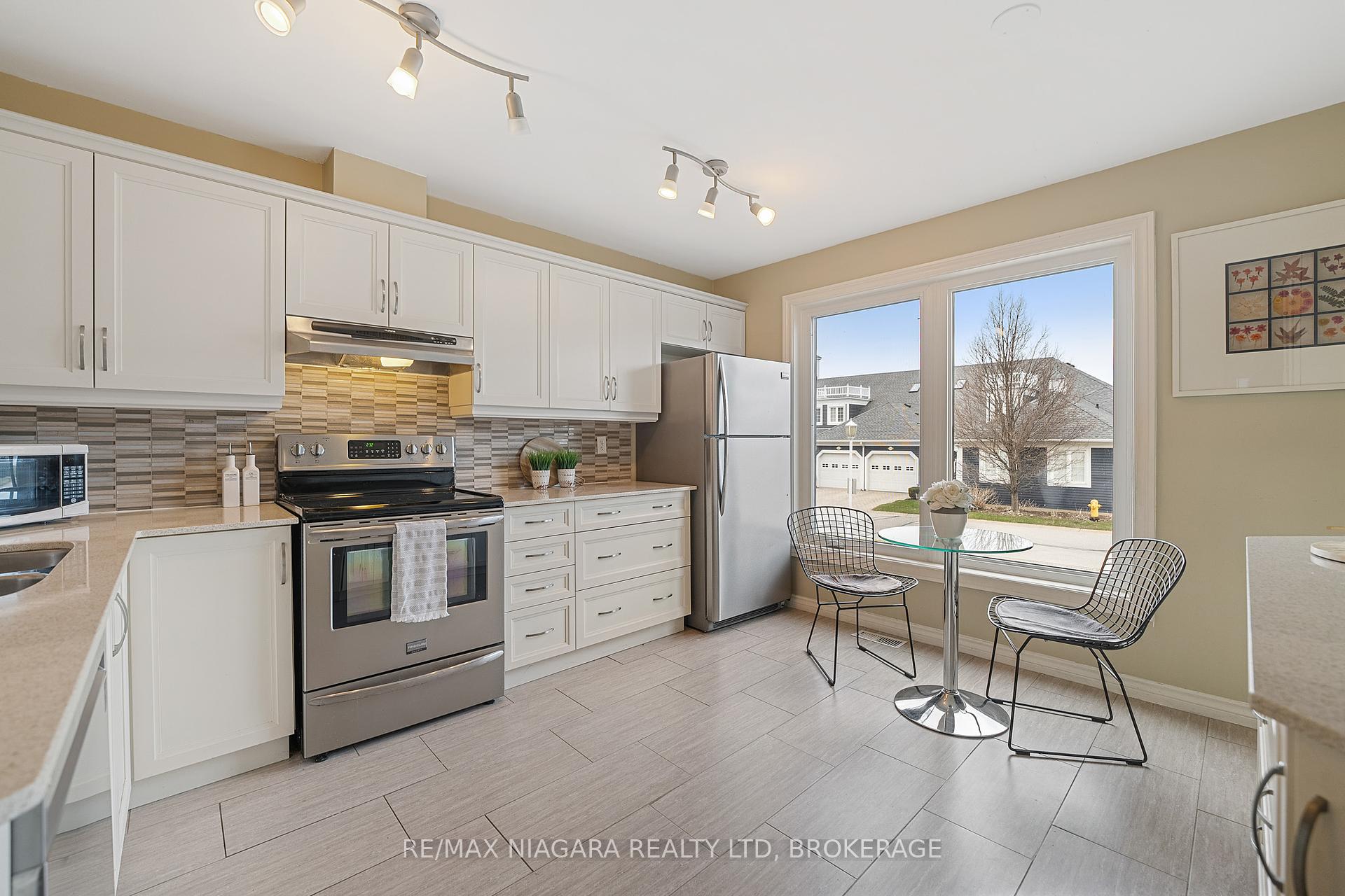 41 - 15 LAKESIDE Drive, St. Catharines, ON L2M 1P3