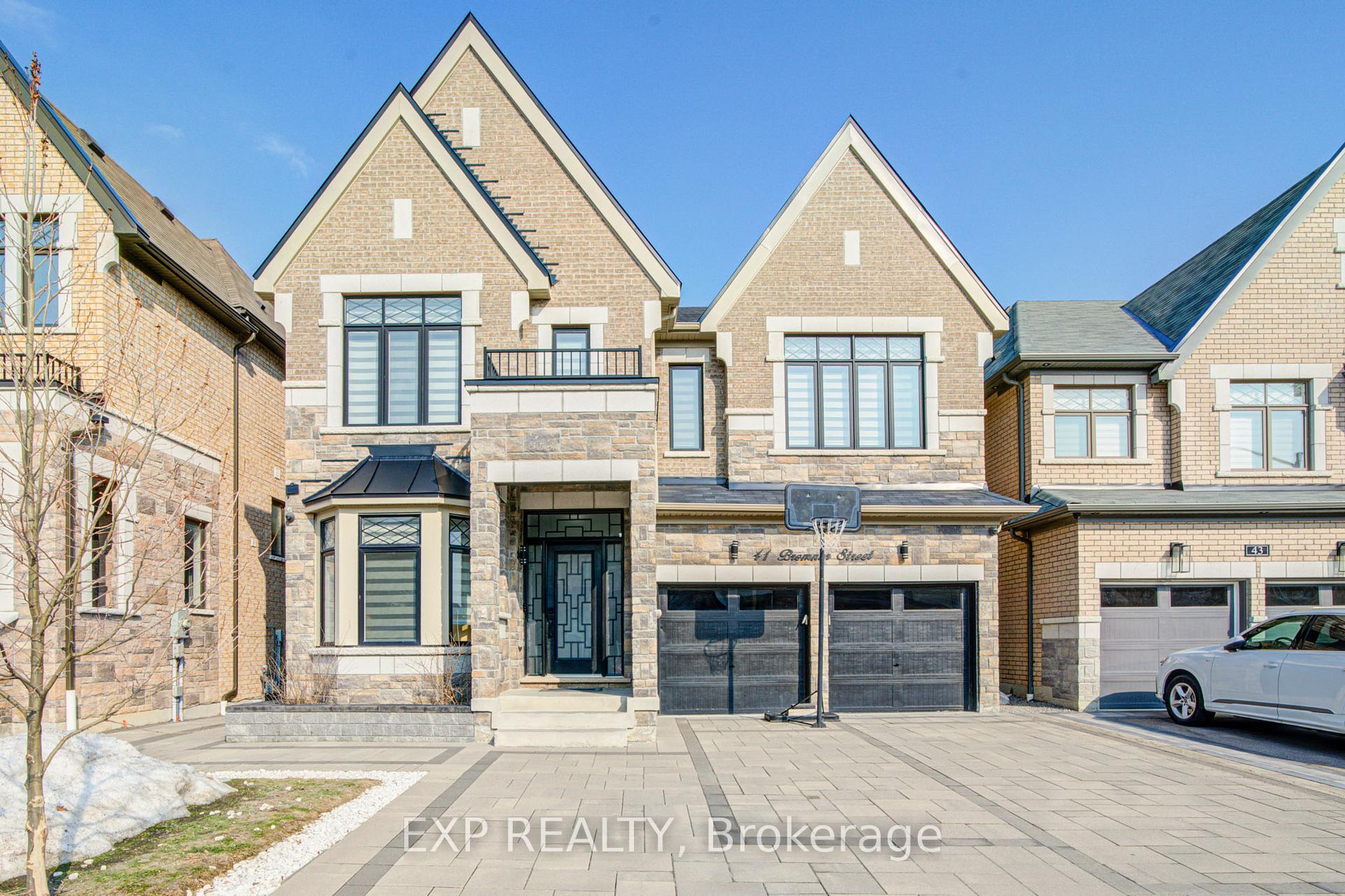 41 Bremner Street, Whitby, ON L1R 0P8