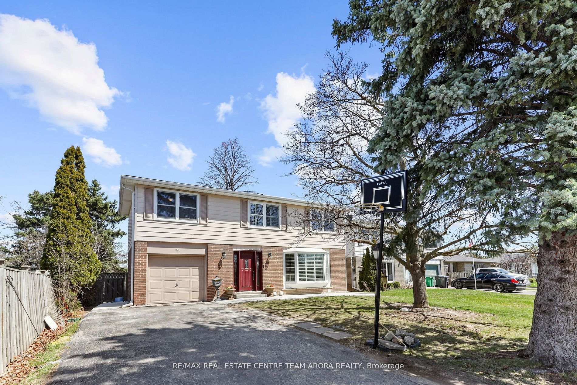 41 Caldwell Crescent, Brampton, ON L6W 1A2