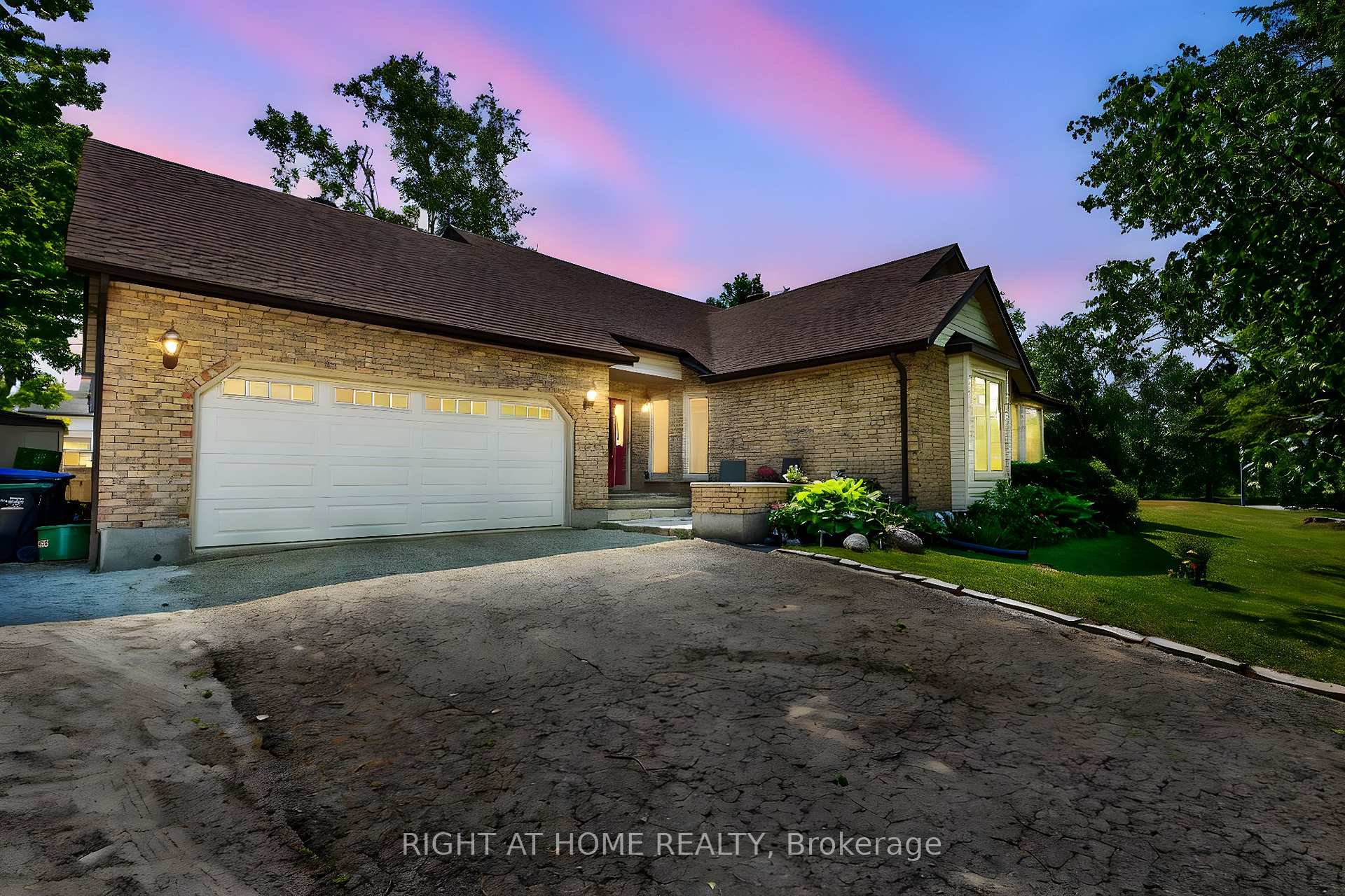 41 Howard Drive, Oro-Medonte, ON L0L 2E0