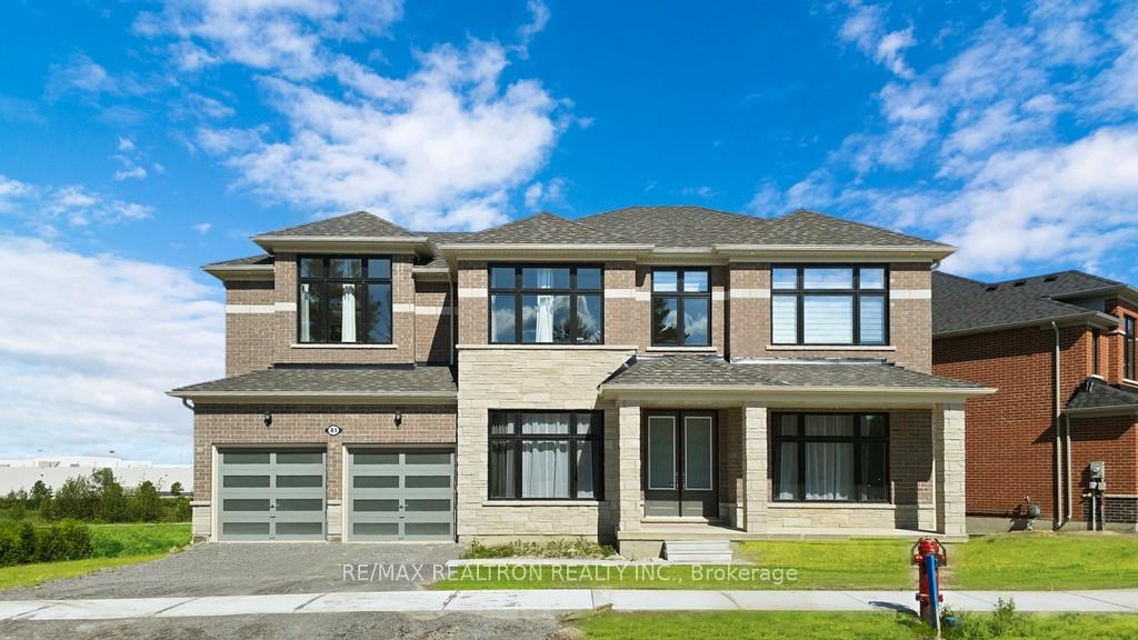 41 John Dallimore Drive, Georgina, ON L4P 0H4