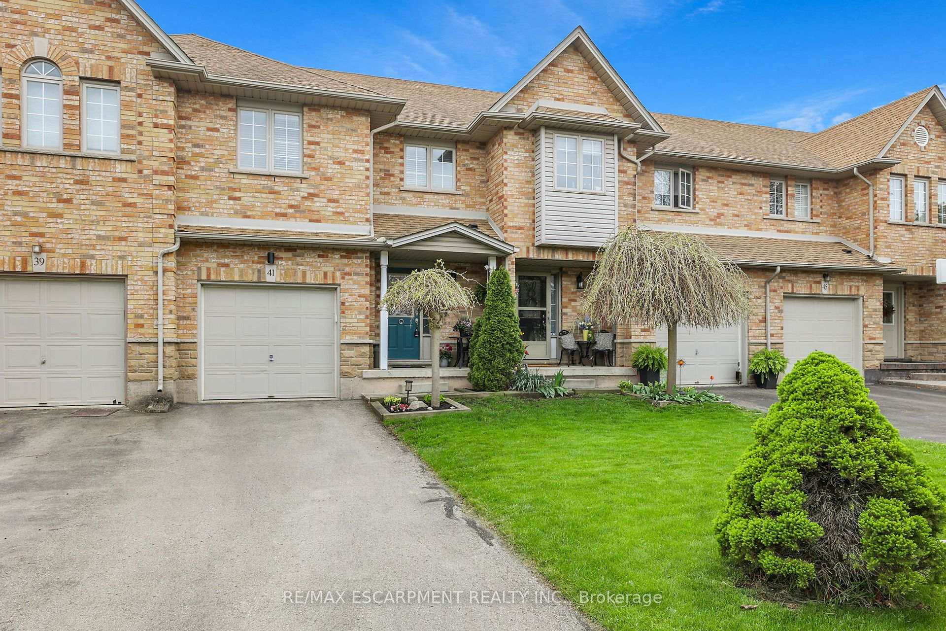 41 Magnolia Crescent, Grimsby, ON L3M 5N1