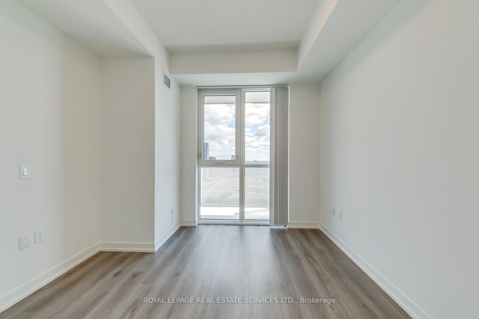 4106 - 28 Interchange Way, Vaughan, ON L4K 0P8