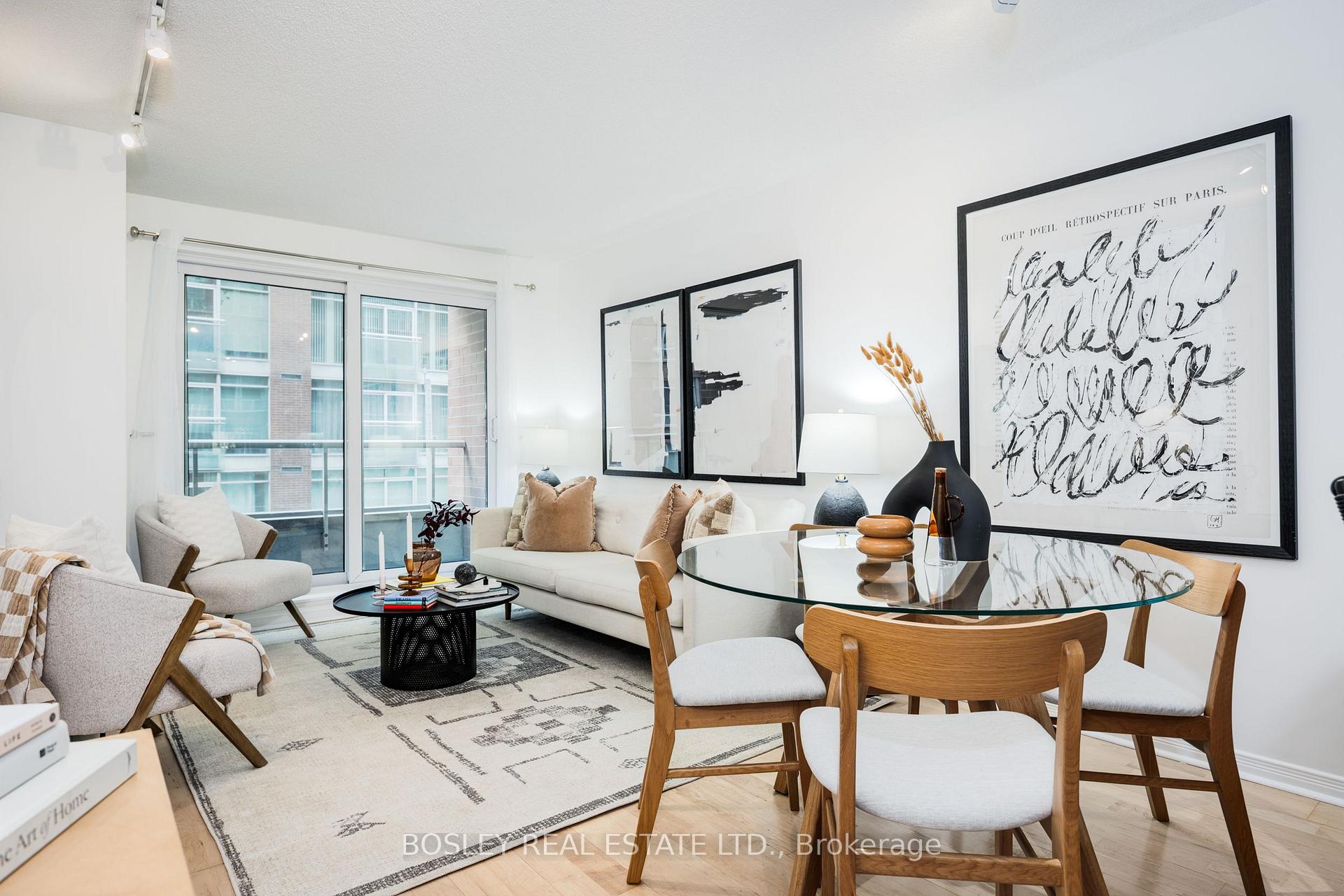 411 - 230 King Street E, Toronto, ON M5A 1K5