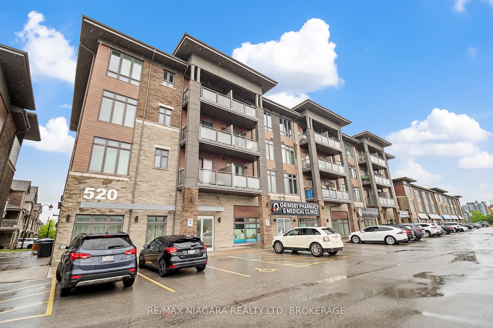 411 - 520 North Service Road, Grimsby, ON L3M 4E8