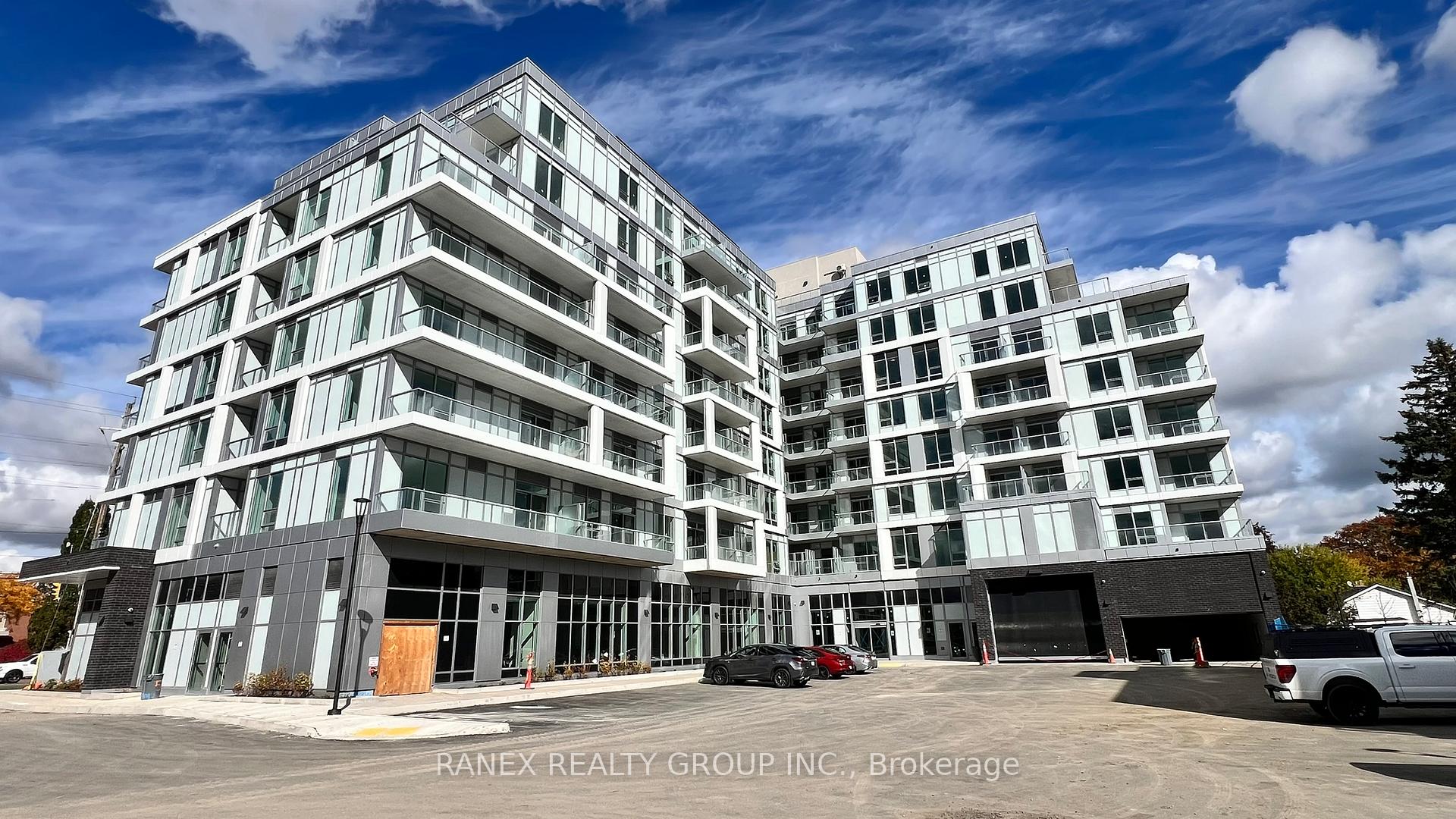 412 - 500 Plains Road E, Burlington, ON L7T 2E1