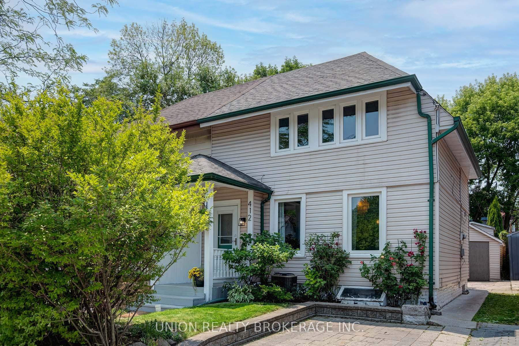 412 Coxwell Avenue, Toronto, ON M4L 3B7