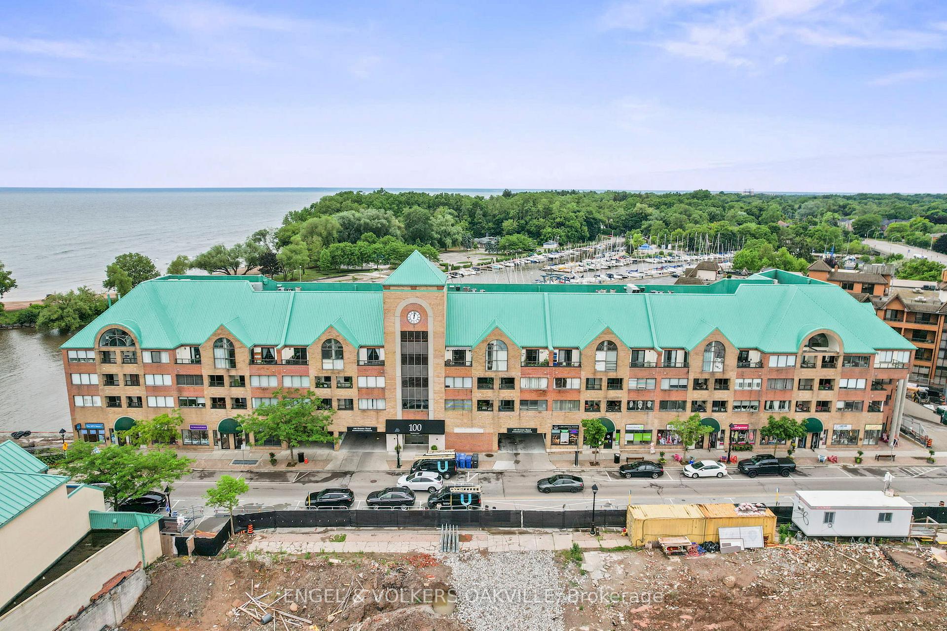 416 - 100 Bronte Road, Oakville, ON L6L 6L5