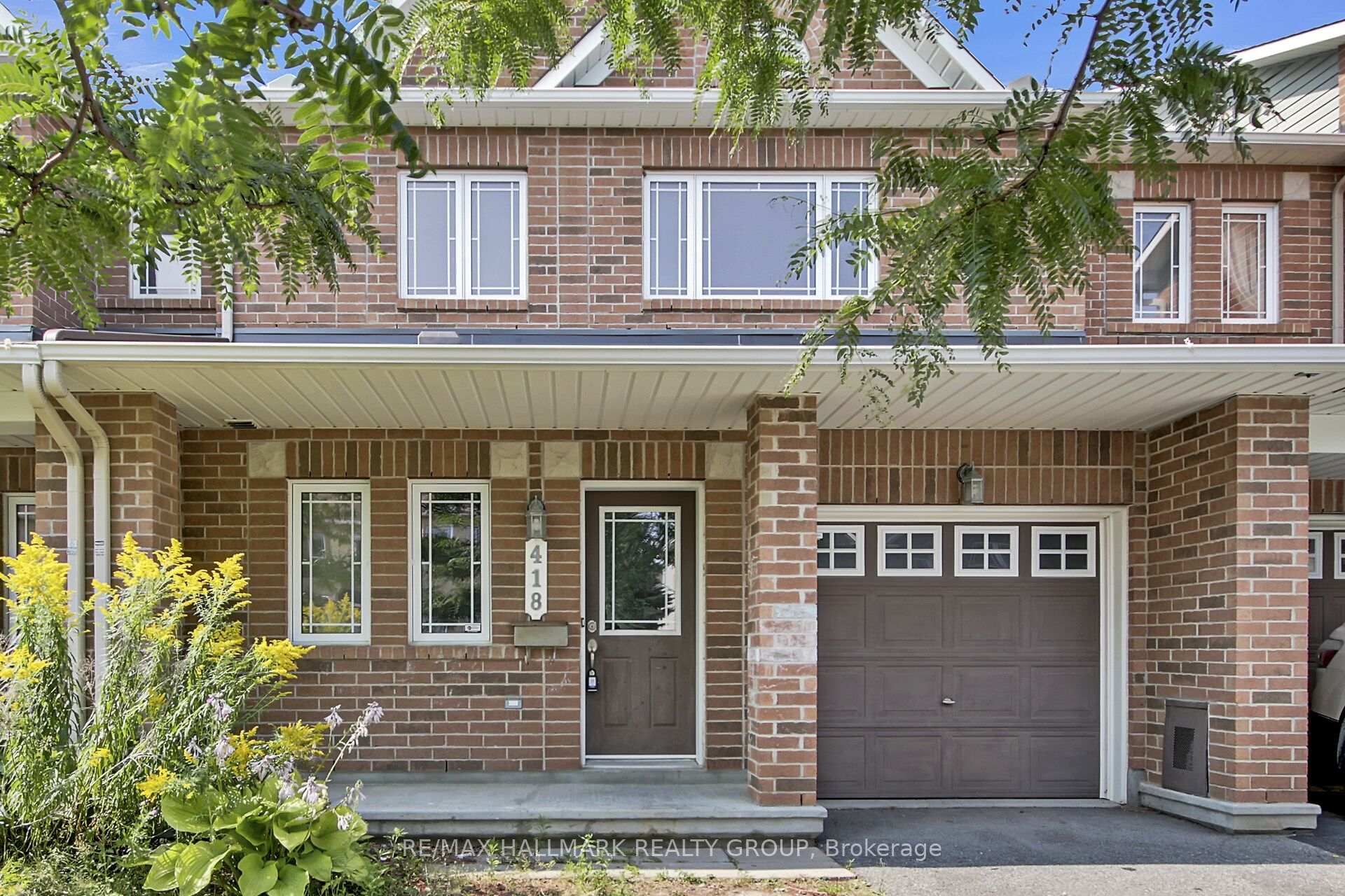 418 Temiskaming Crescent, Barrhaven, ON K2J 0V4