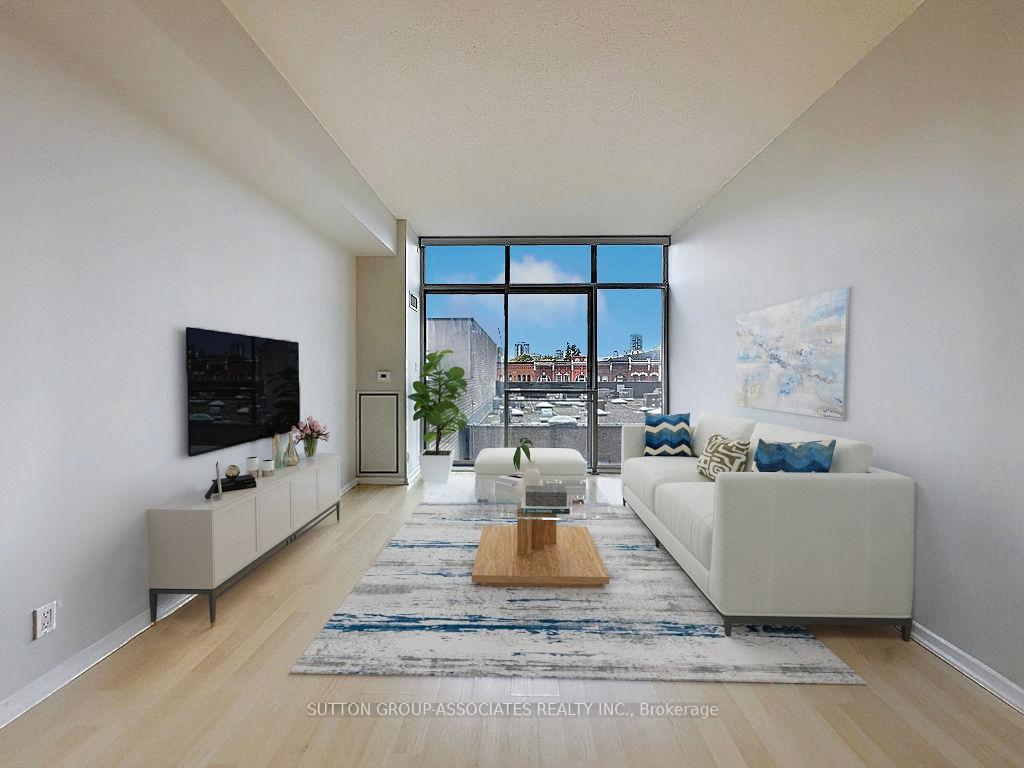 Toronto Real Estate MLS® Listings & Houses For Sale