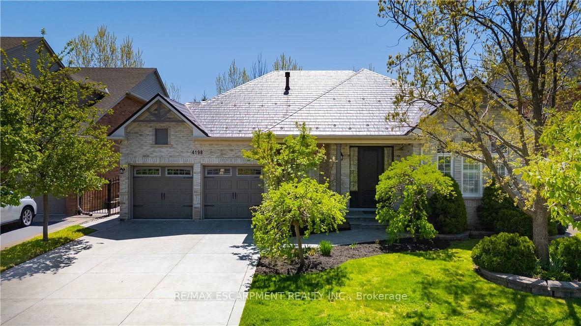 4198 Kane Crescent, Burlington, ON L7M 5C1