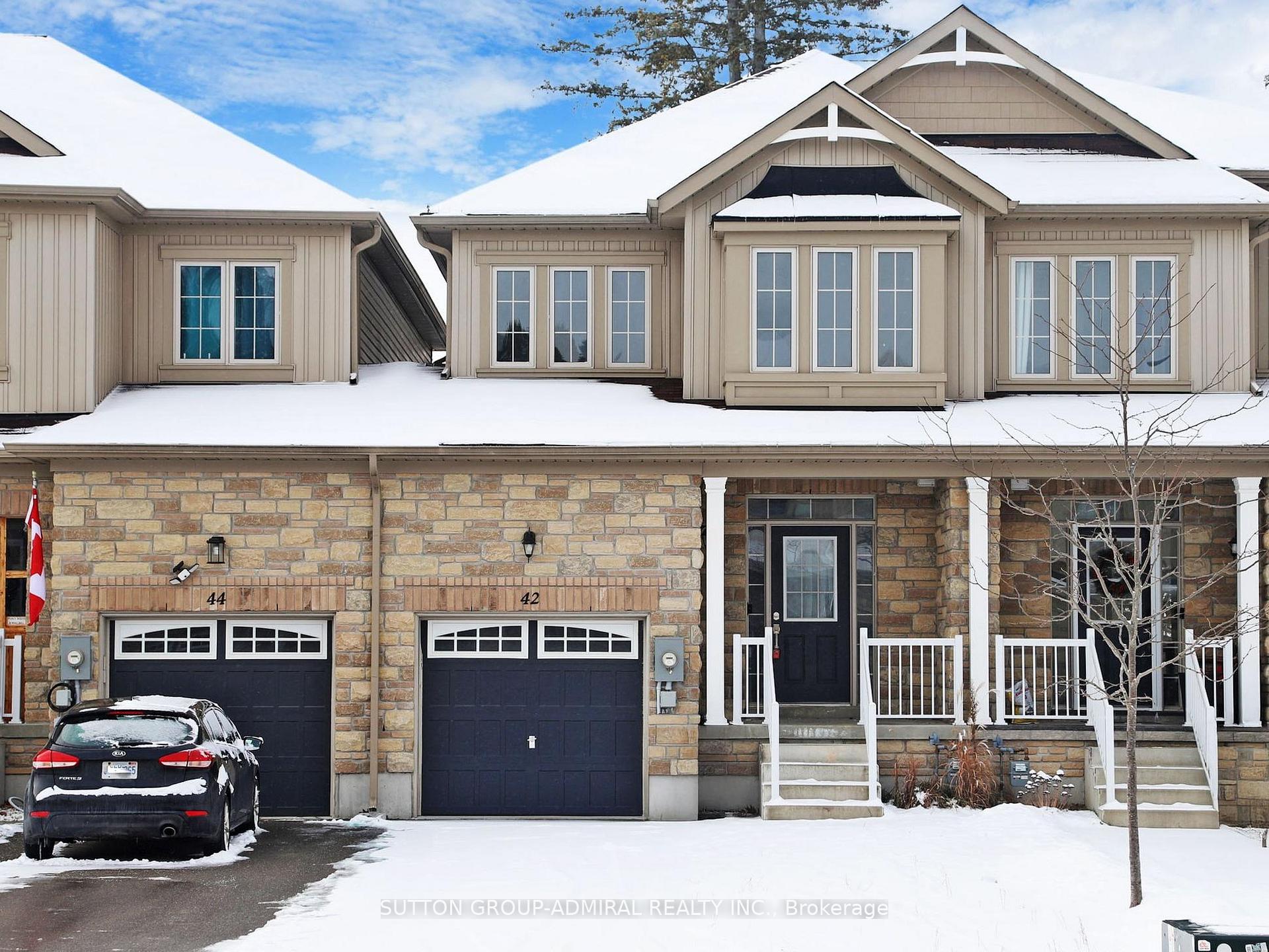 42 Greenwood Drive, Essa, ON L0M 1B4