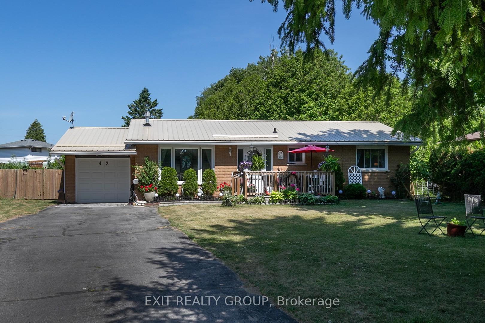 42 Harbour Street, Brighton, ON K0K 1H0
