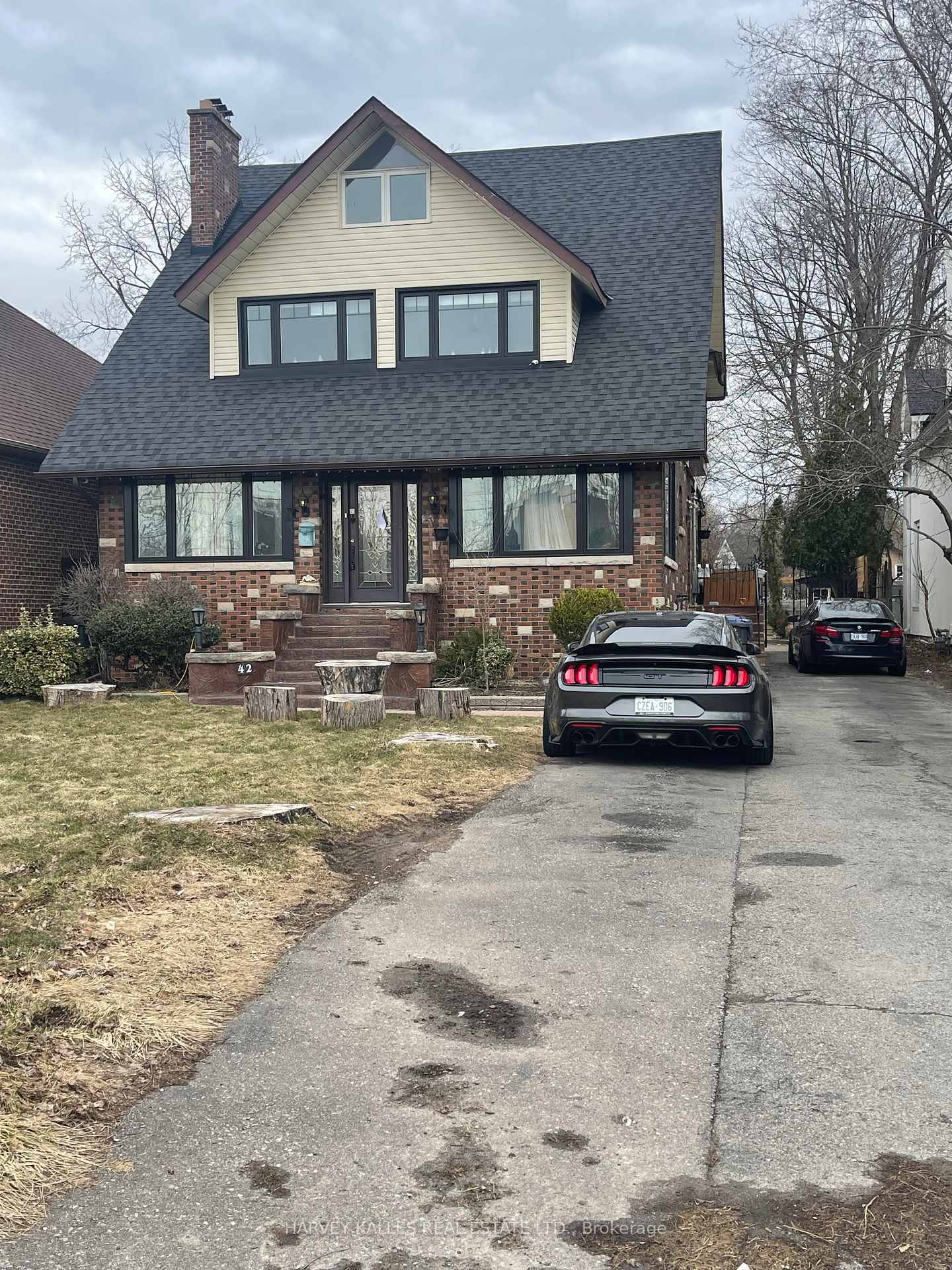 42 Scott Street, Brampton, ON L6V 1S2