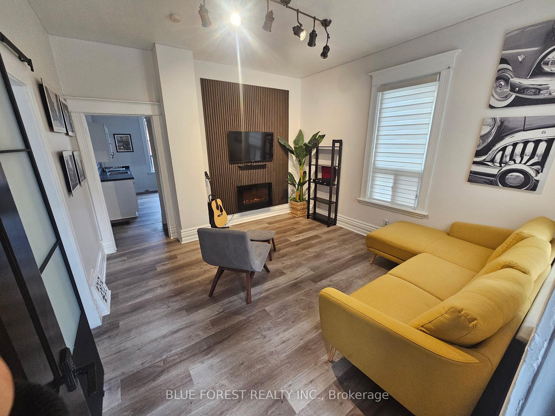 42 Terrace Street, London South, ON N5Z 2X4