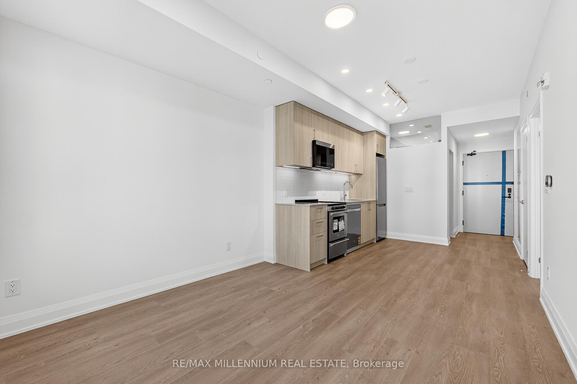 420 - 3250 Carding Mill Trail, Oakville, ON L6M 1P7