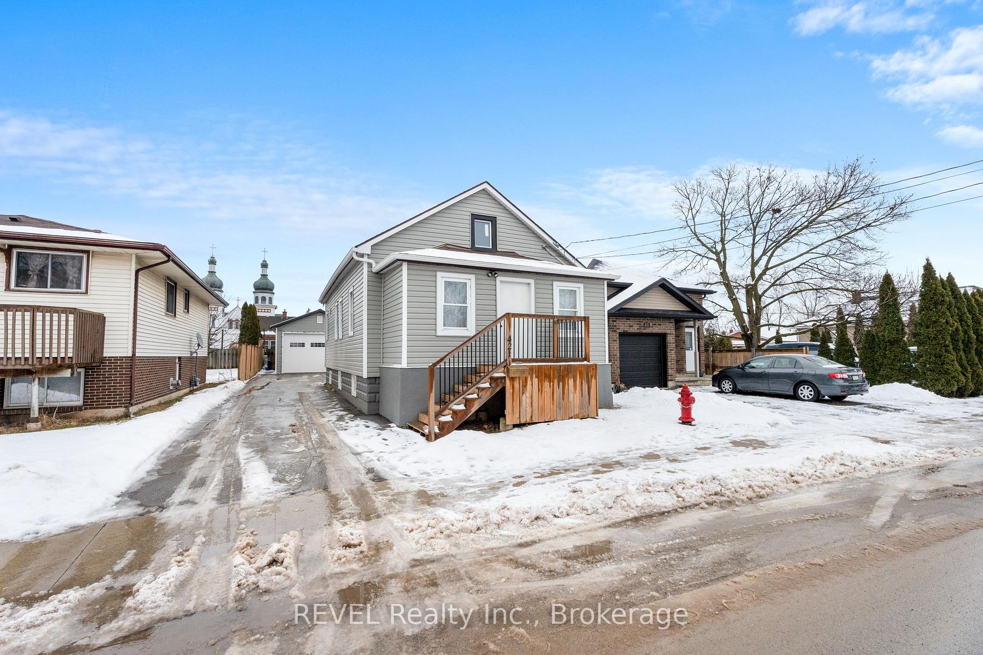 421 Wright Street, Welland, ON L3B 2K6