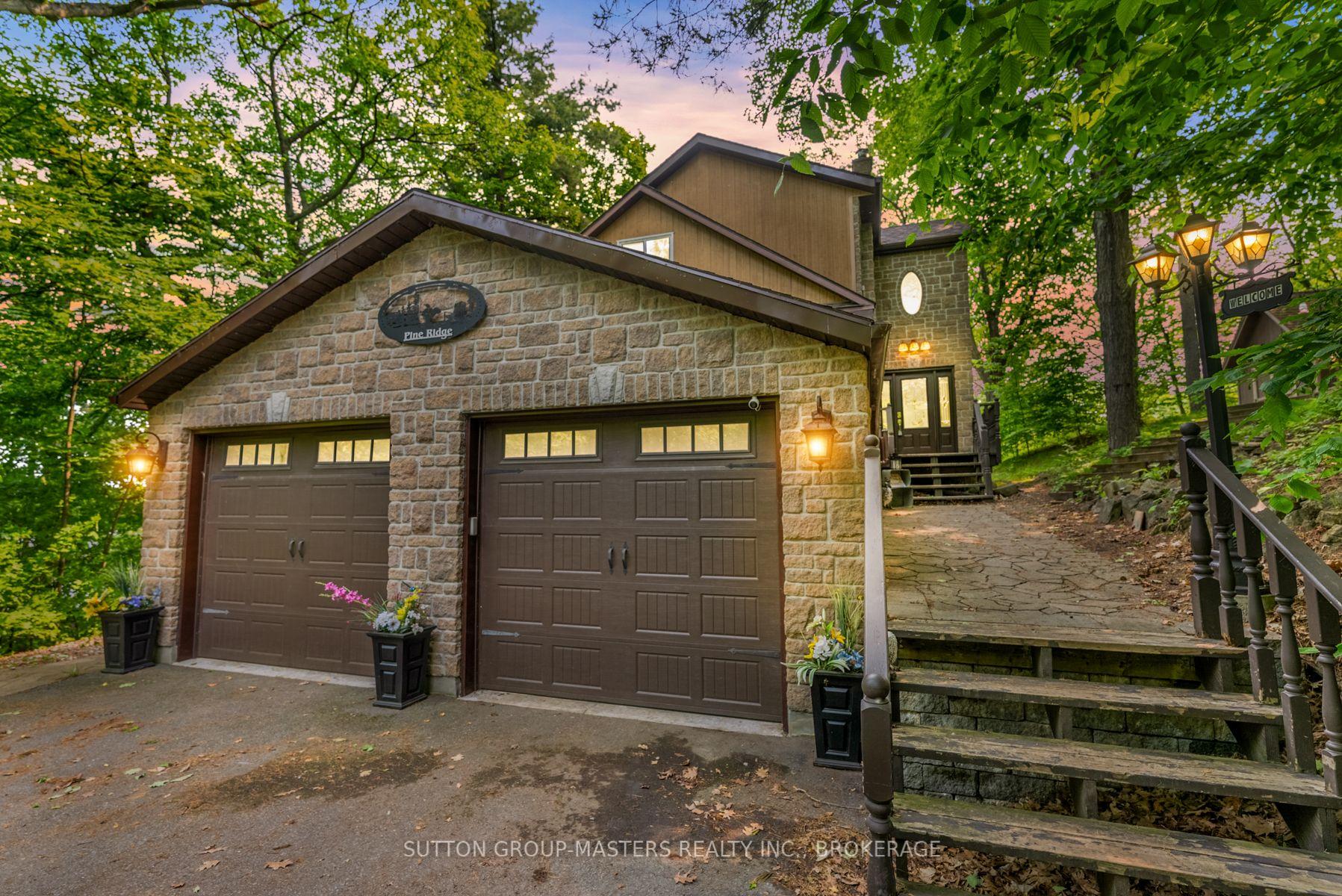 4216 Pine Ridge Drive, Frontenac, ON K0H 2W0