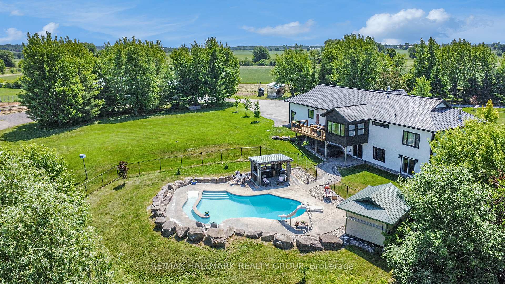 422 Old Coach Road, Carp - Huntley Ward, ON K0A 1L0