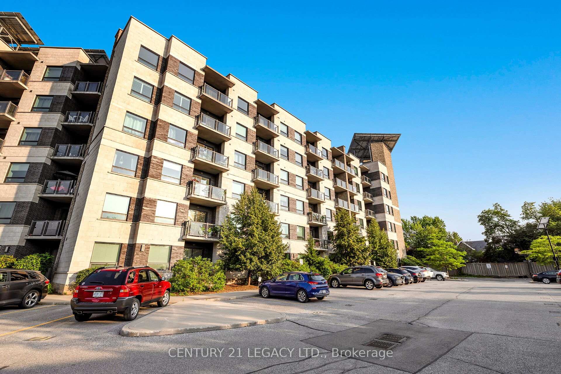 424 - 383 Main Street E, Milton, ON L9T 8K8