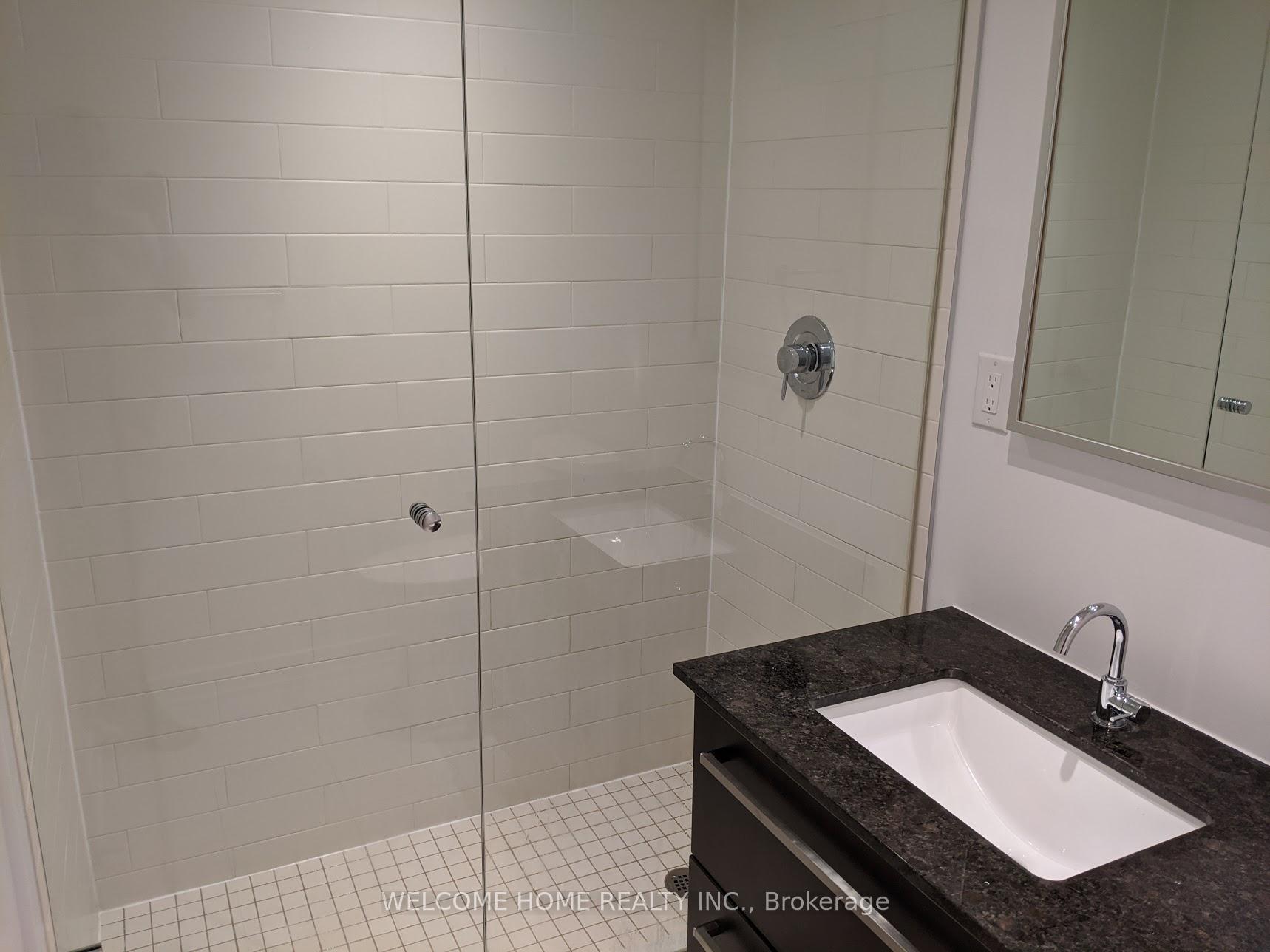 426 - 160 Flemington Road, Toronto, ON M6A 1N6