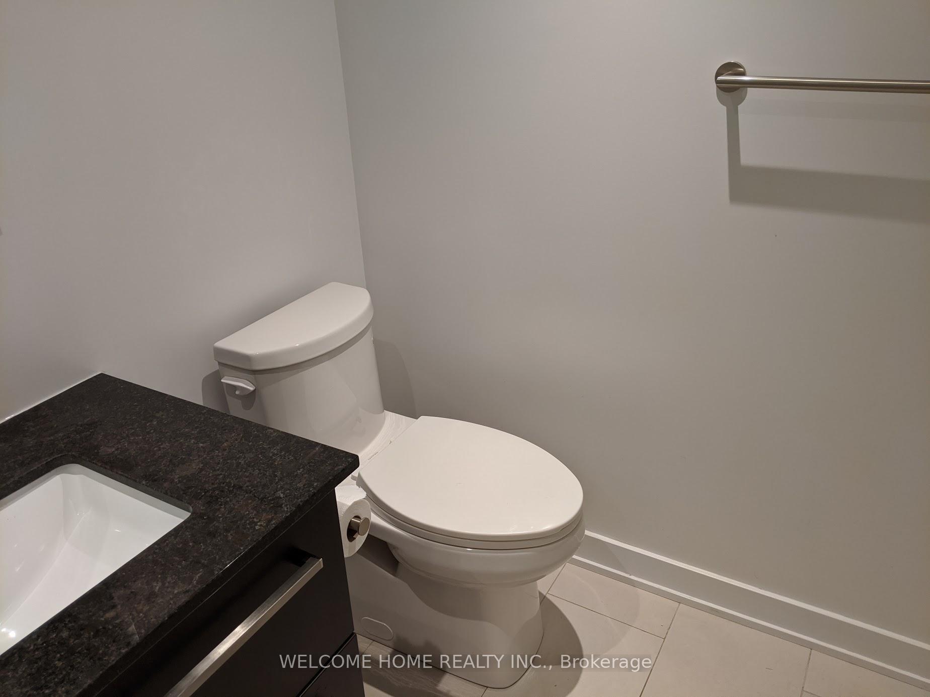 426 - 160 Flemington Road, Toronto, ON M6A 1N6