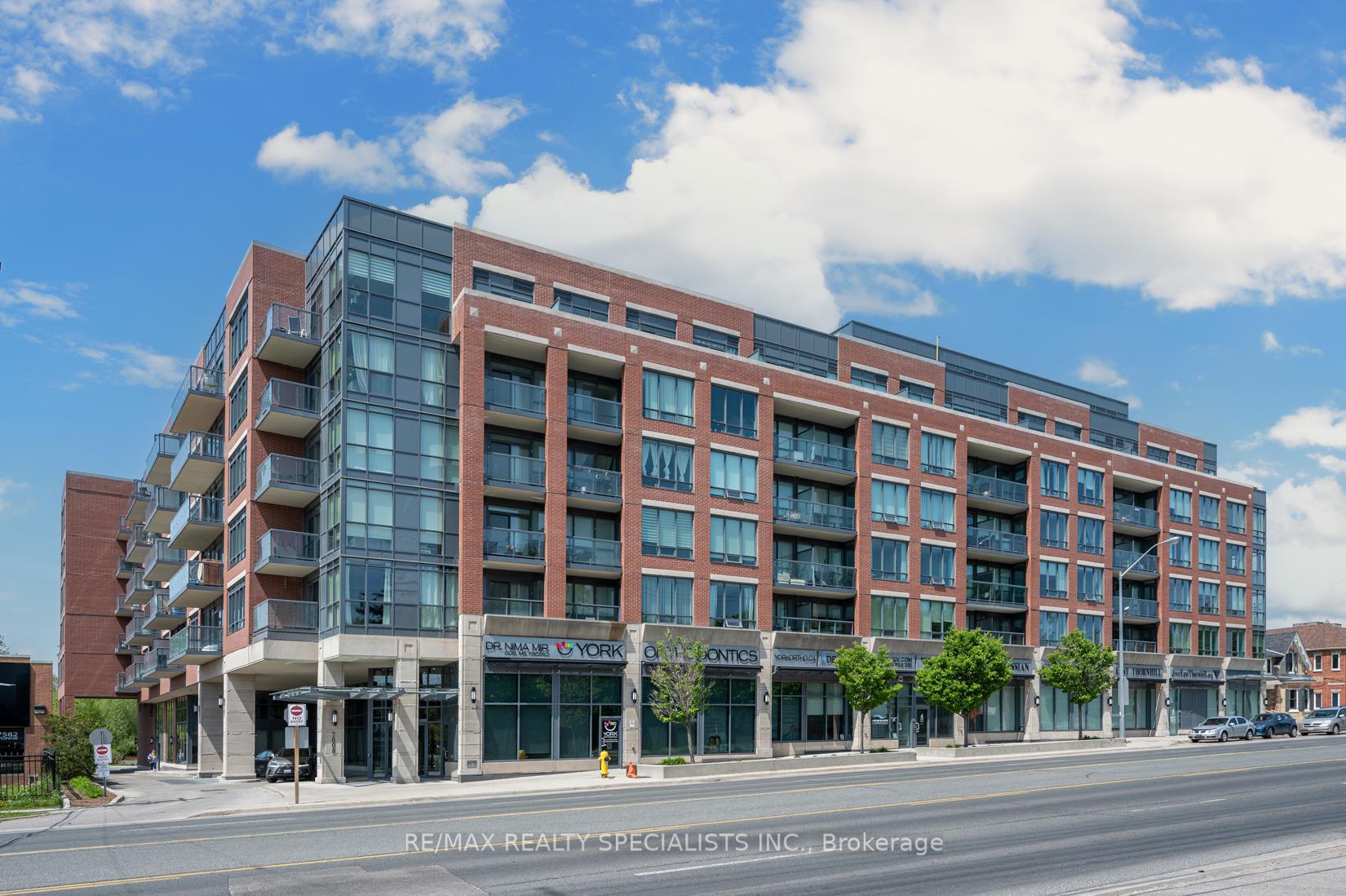 426 - 7608 Yonge Street, Vaughan, ON L4J 1V9