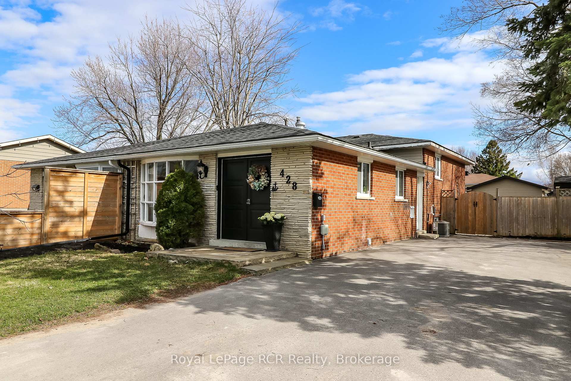428 Seventh Street, Collingwood, ON L9Y 2B5