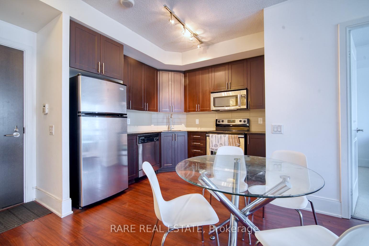 429 - 560 Front Street W, Toronto, ON M5V 1C1