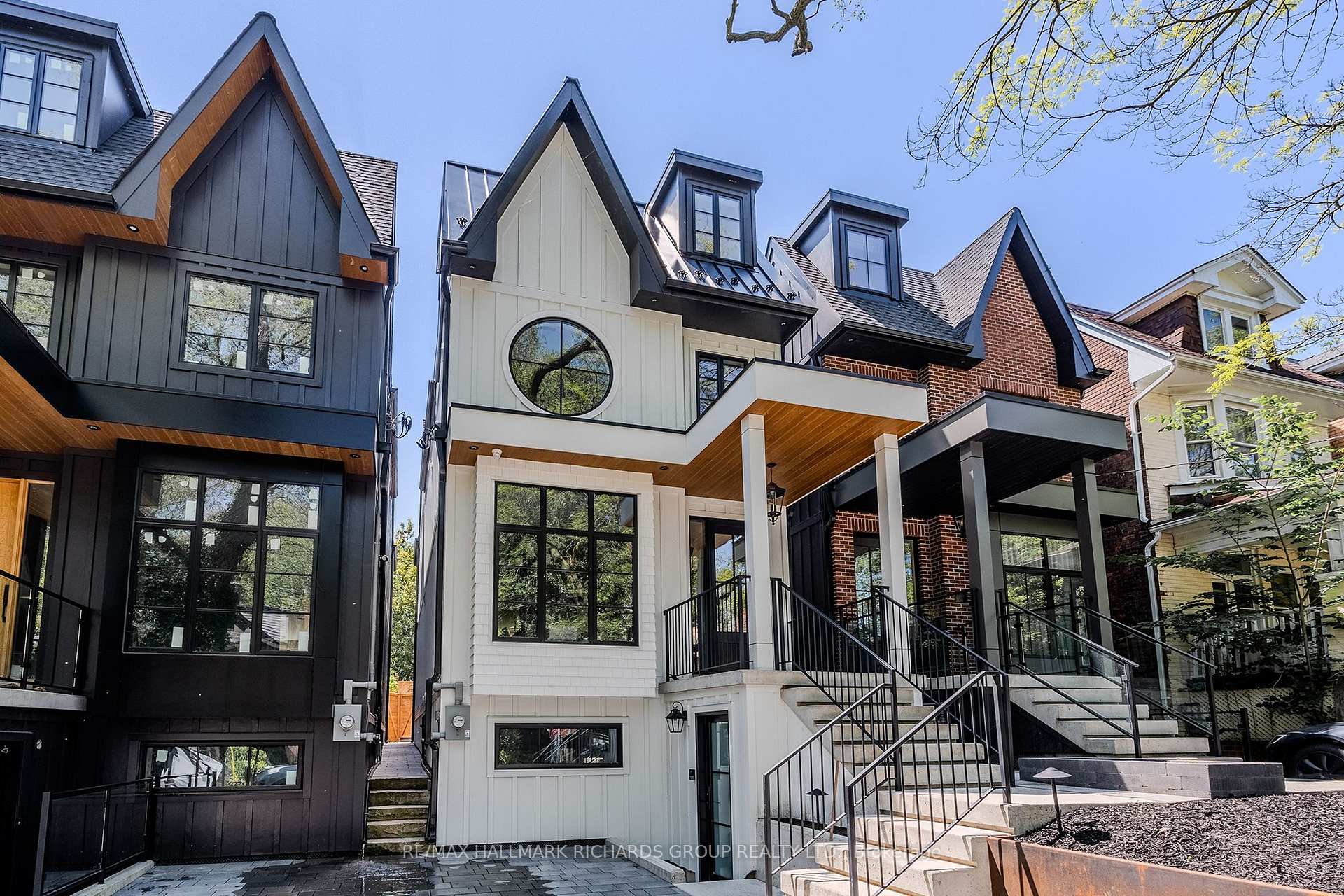 42A Elmer Avenue, Toronto, ON M4L 3R7