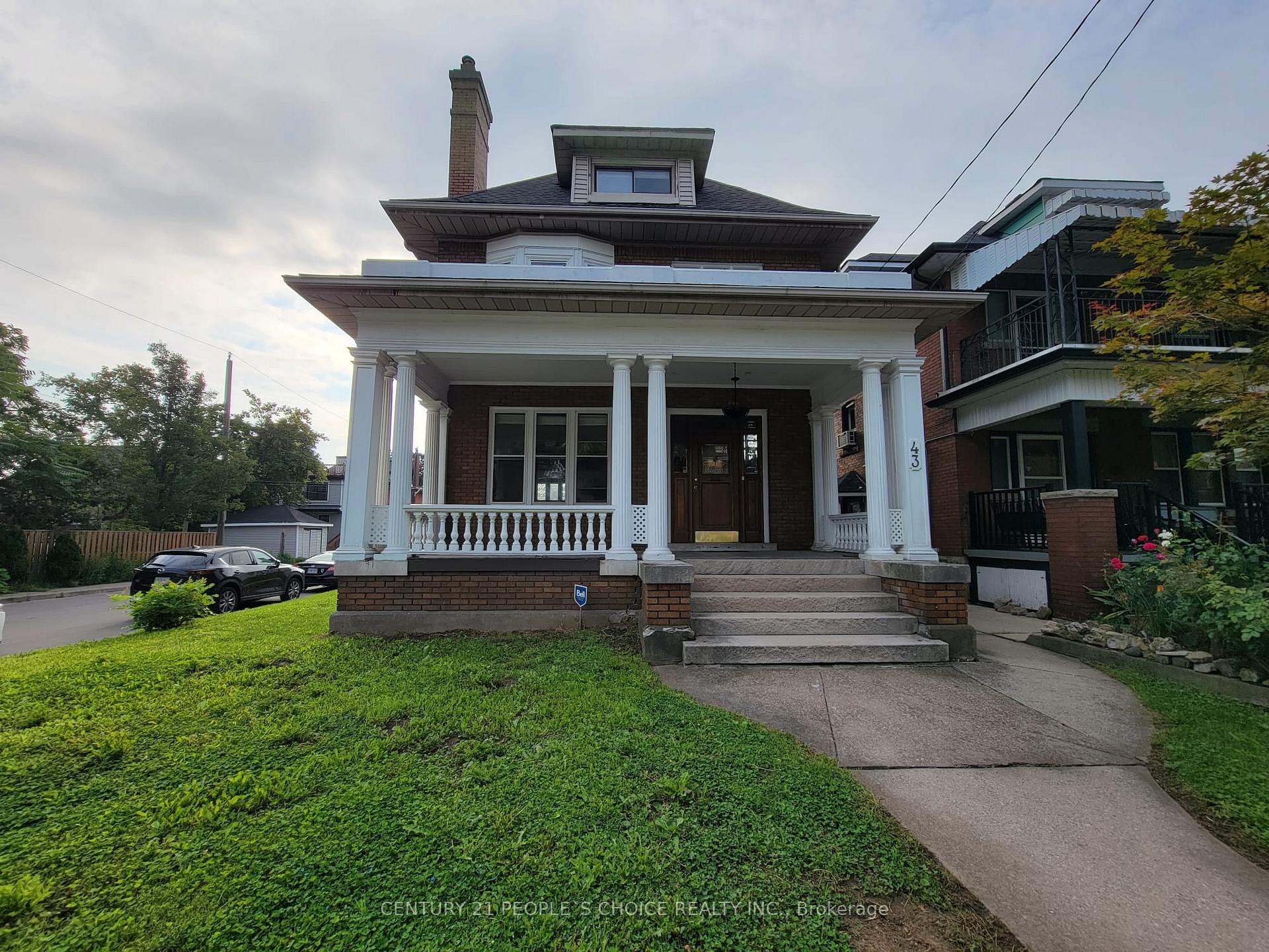 43 Barnesdale Avenue S, Hamilton, ON L8M 2V3