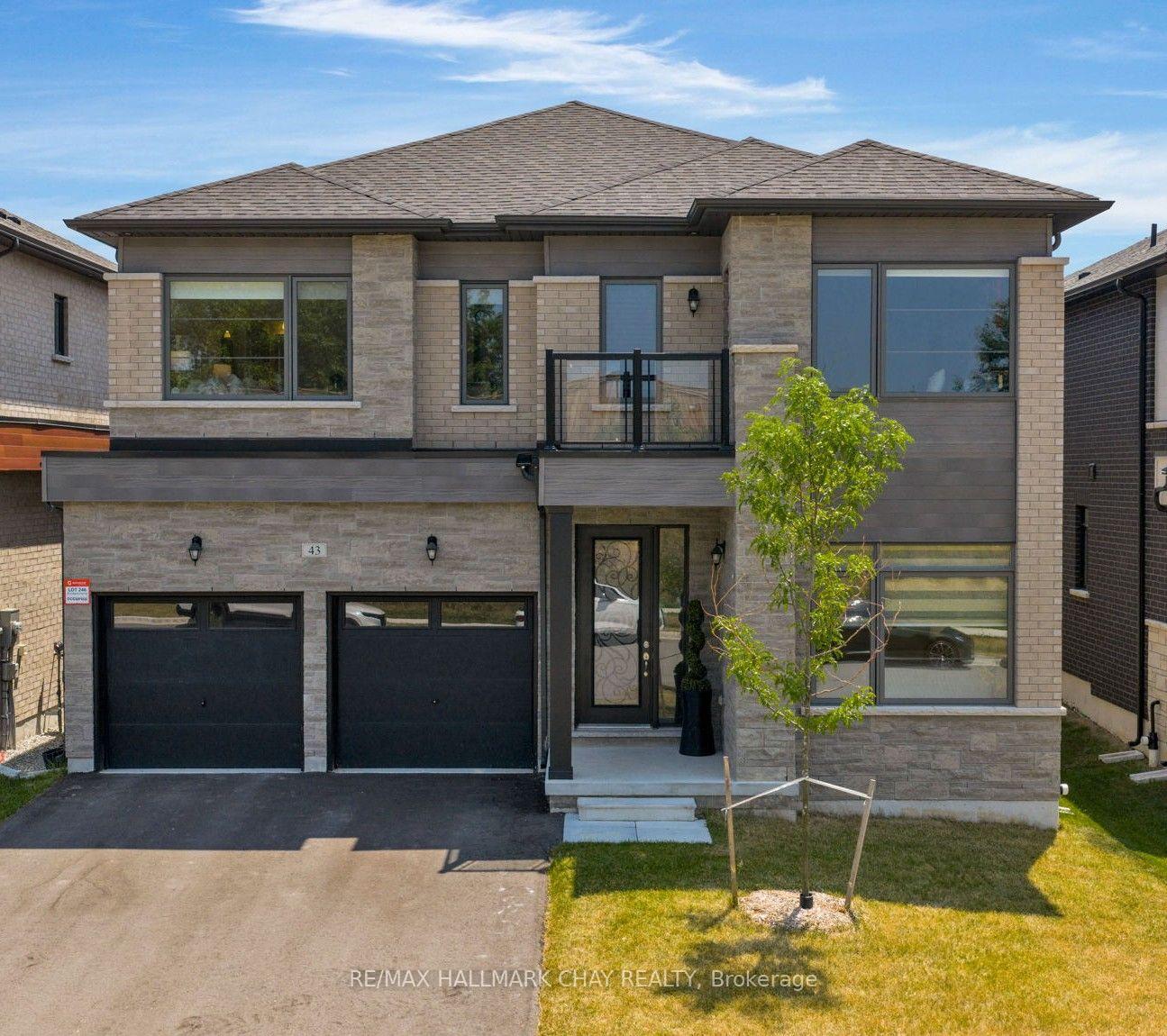 43 Calypso Avenue, Springwater, ON L0L 1Y3
