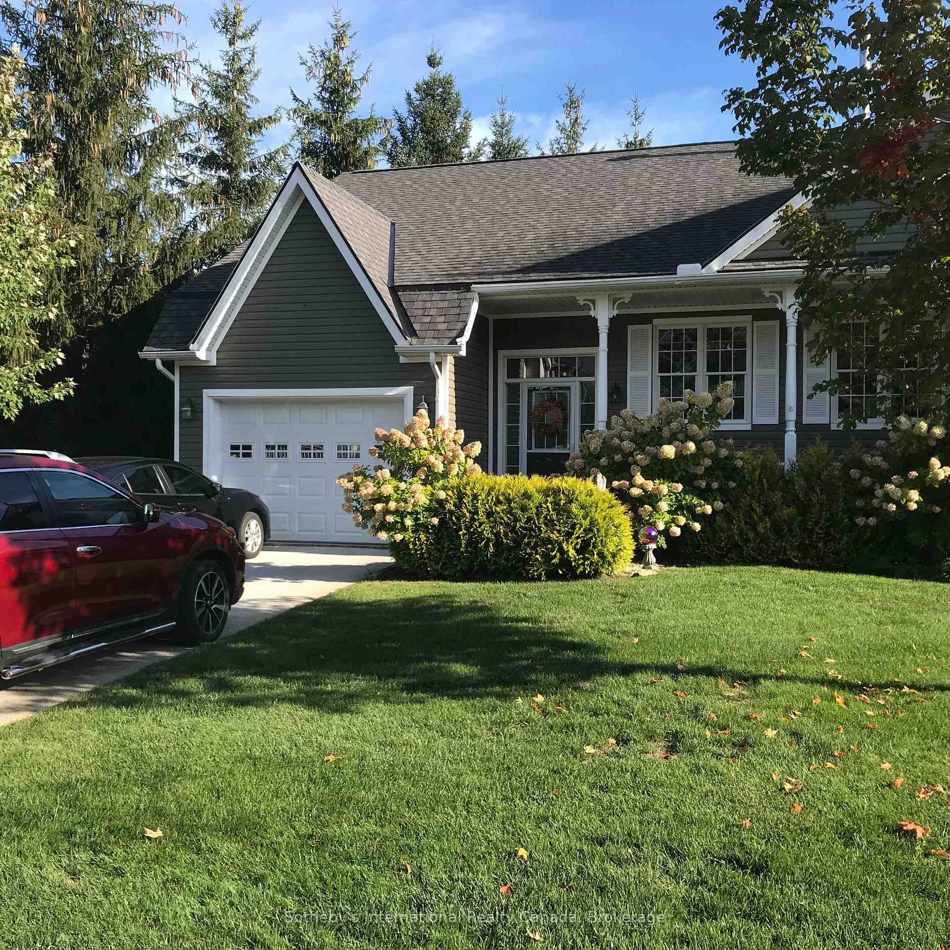 43 GREEN BRIAR Drive, Collingwood, ON L9Y 5H9