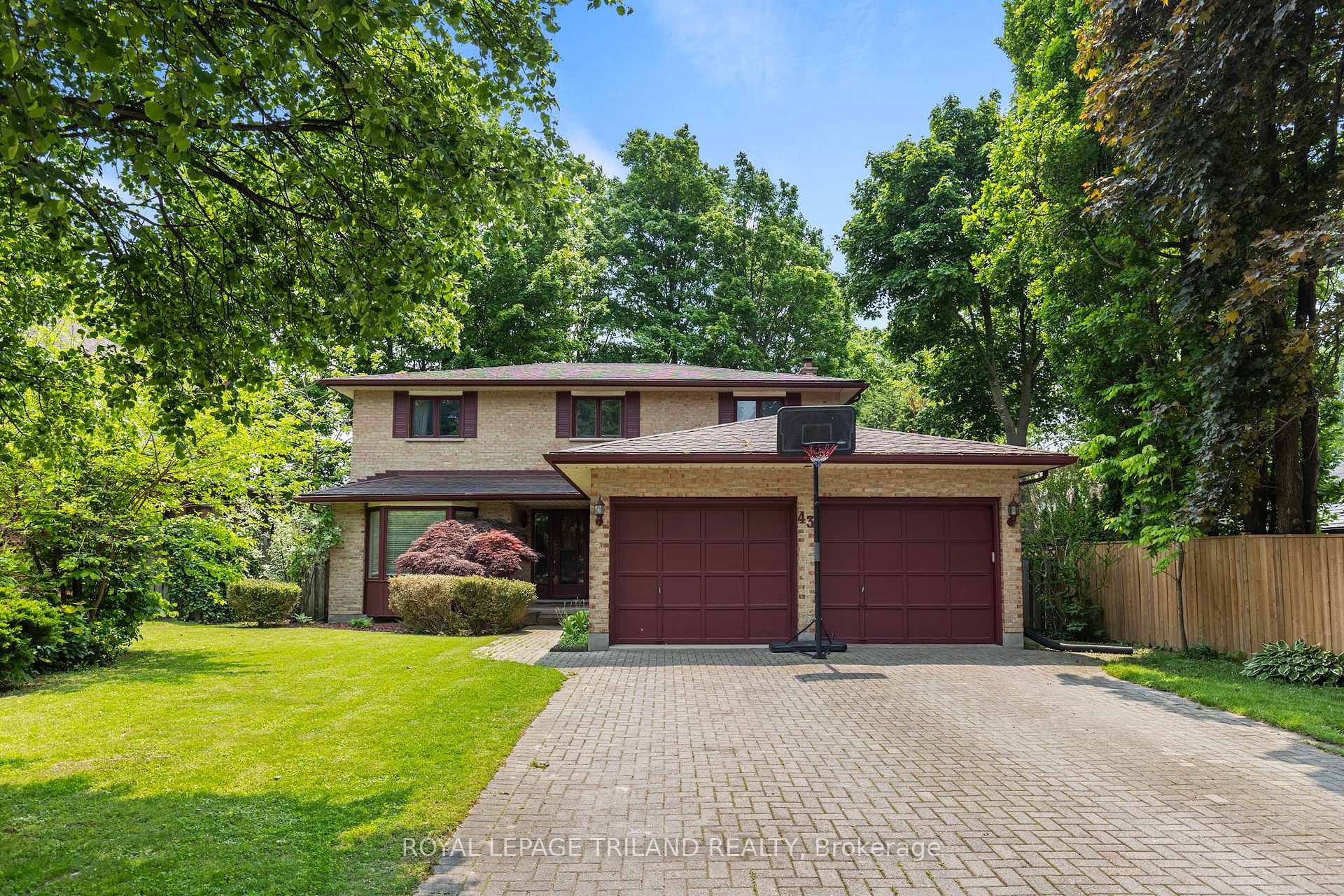 43 Mountainview Crescent, London South, ON N6J 4M5