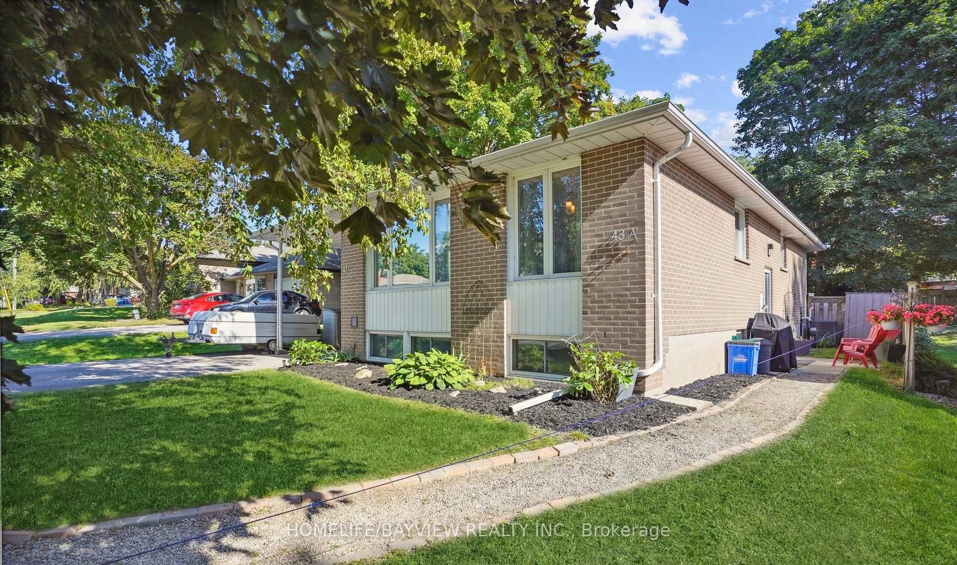 43 Queen Street, Barrie, ON L4M 1Y9