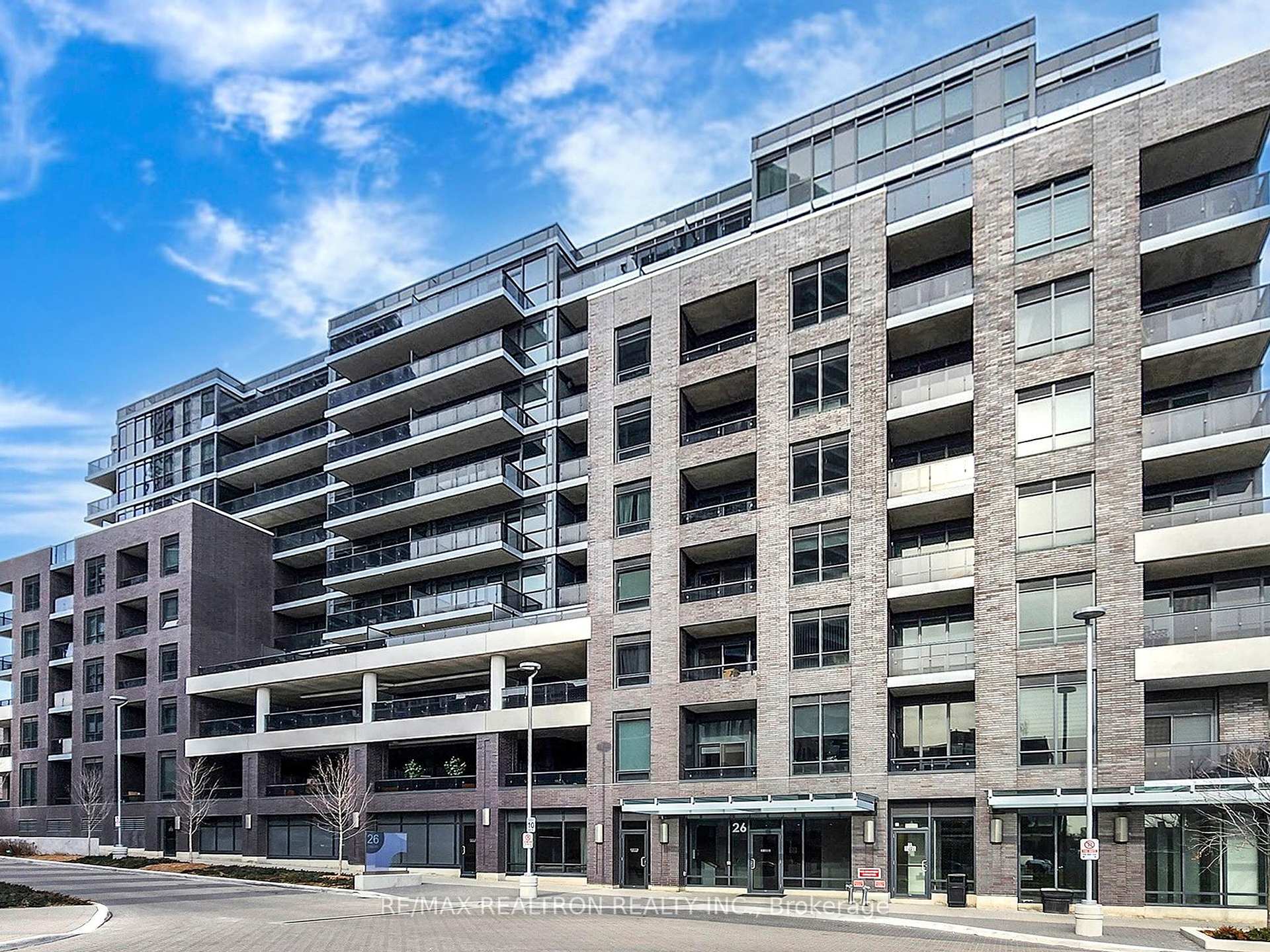 431 - 26 Gibbs Road, Toronto, ON M9B 0E3
