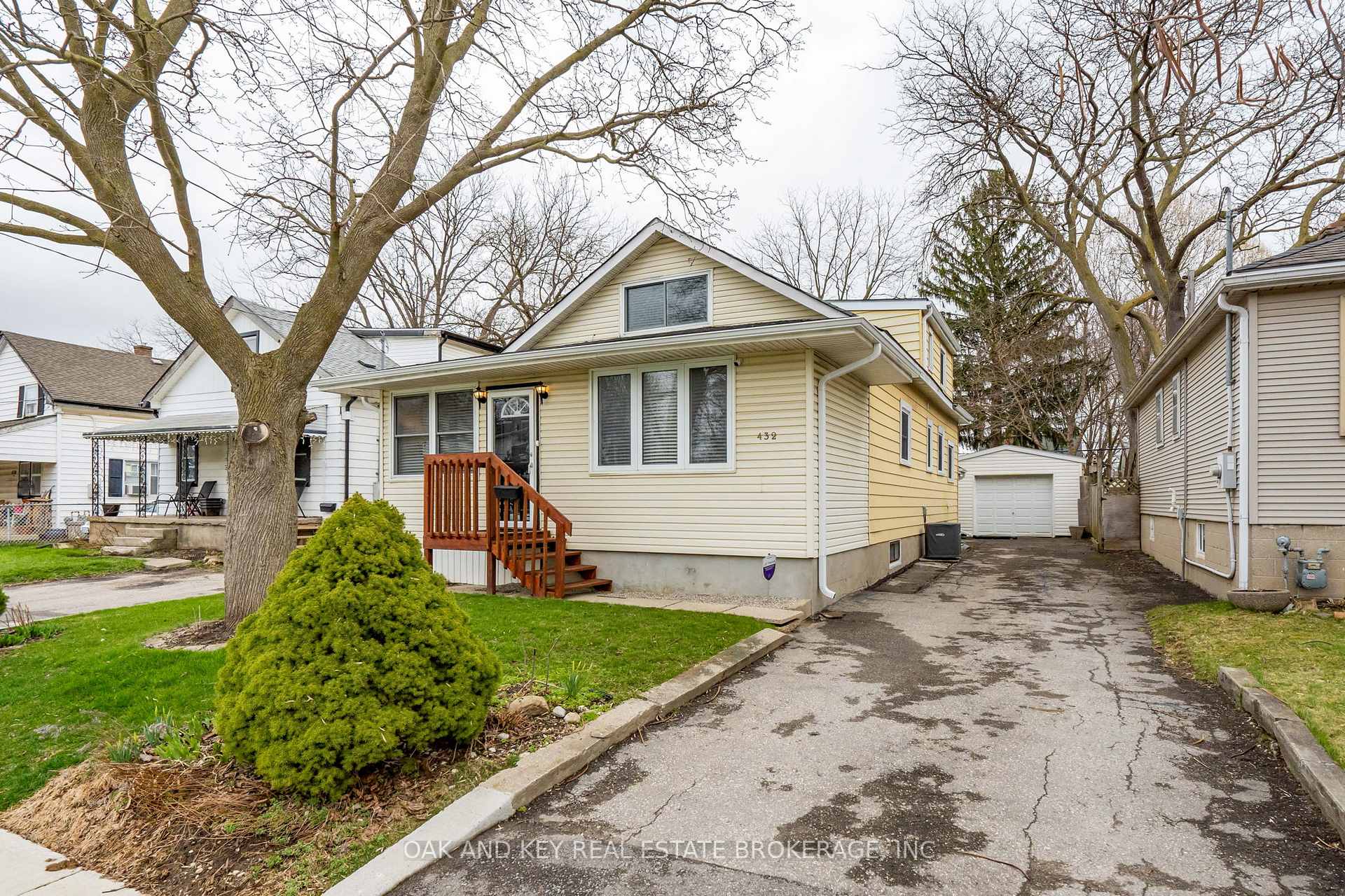 432 Spruce Street, London East, ON N5W 4P3