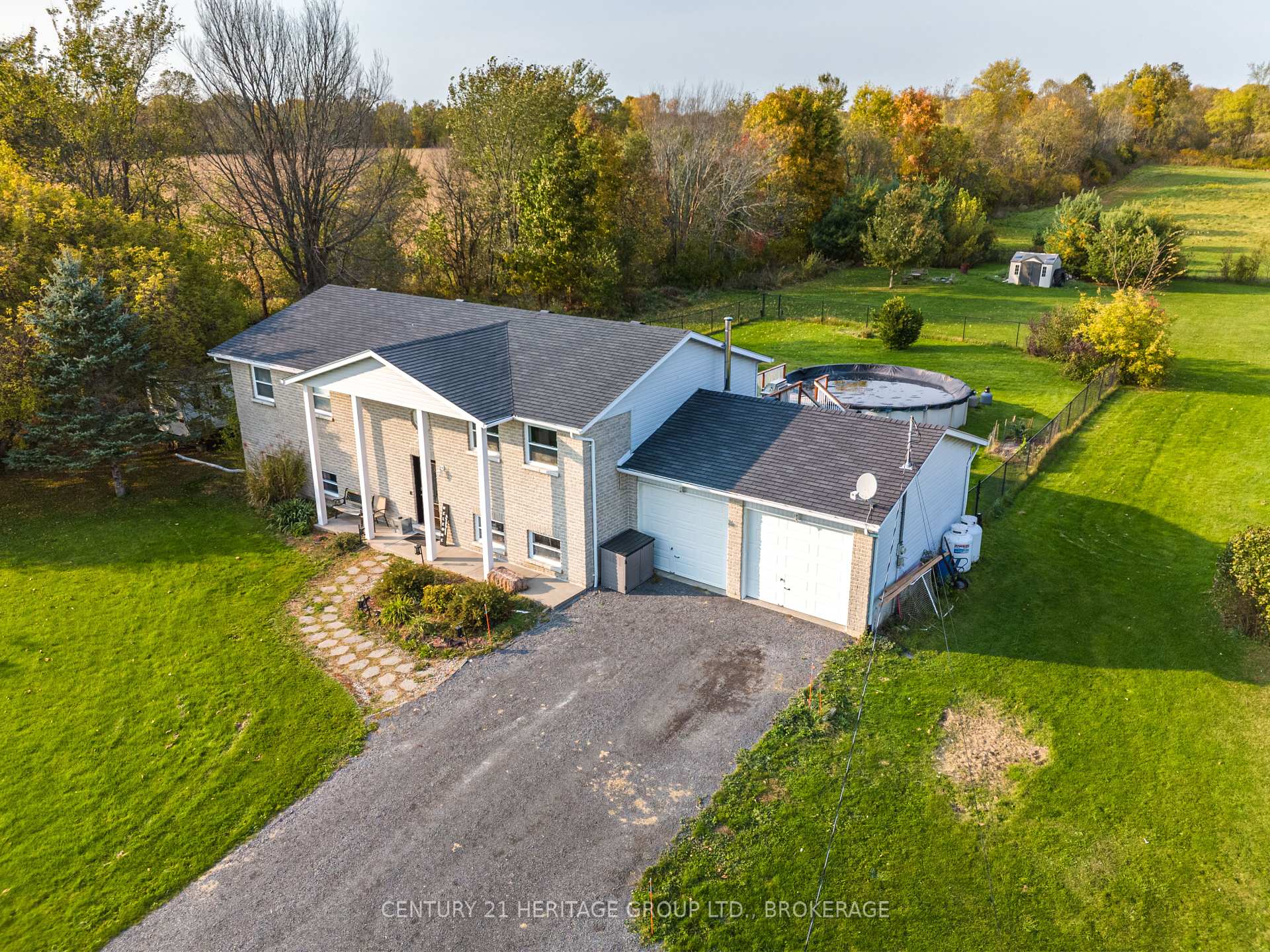 4342 Colebrook Road S, South Frontenac, ON K0H 1V0