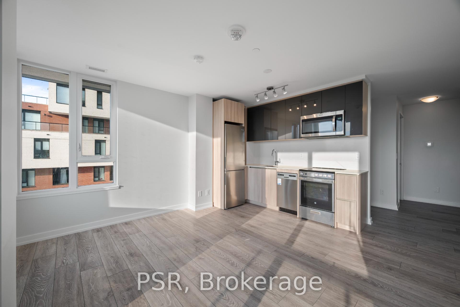435 - 3100 Keele Street, Toronto, ON M3M 0E1
