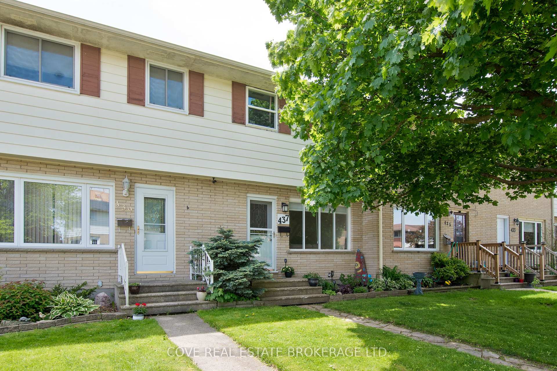 437 Forest Avenue, St. Thomas, ON N5R 5G2