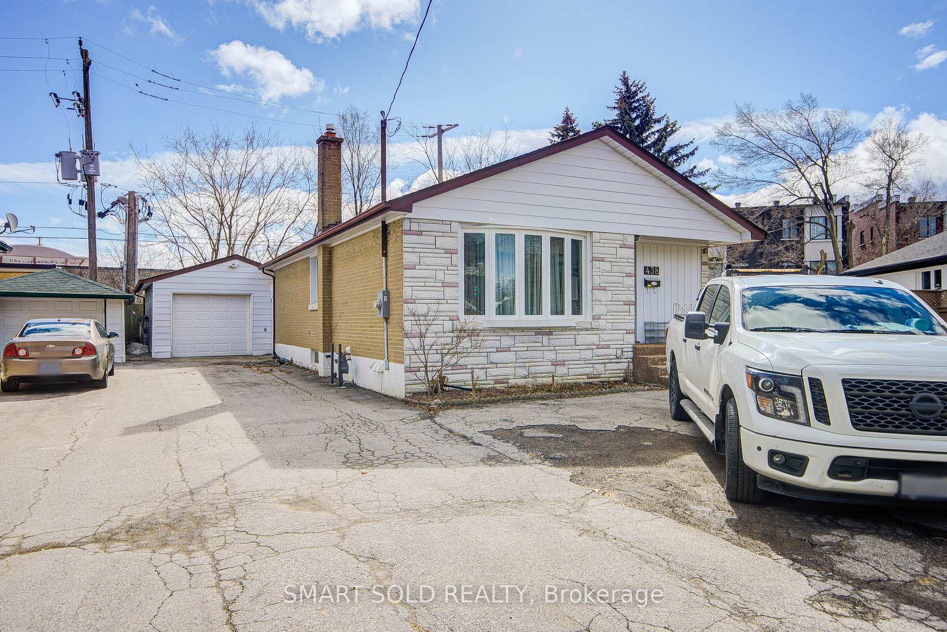 438 Marybay Crescent, Richmond Hill, ON L4C 2X4