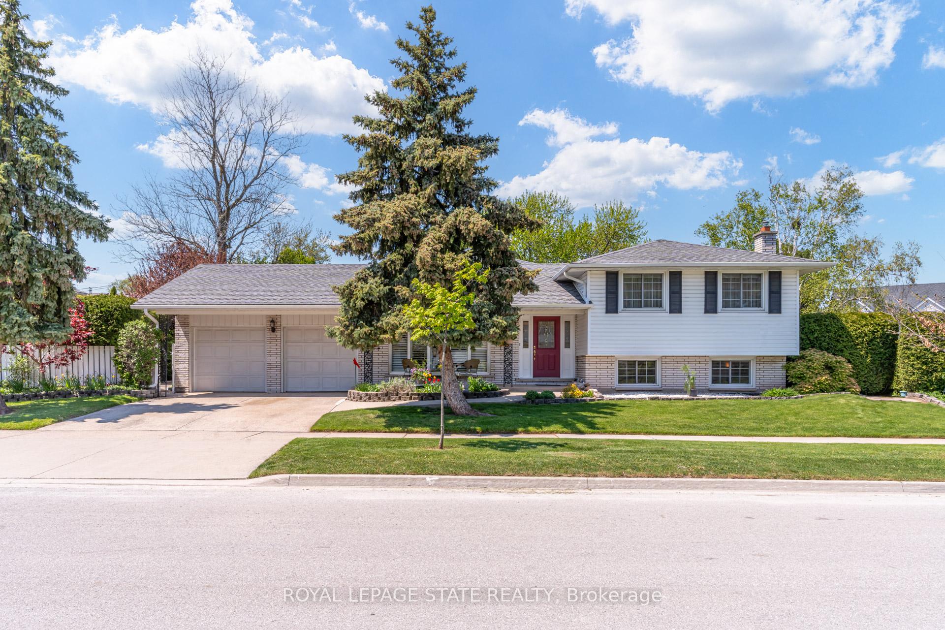 4389 Kerry Drive, Burlington, ON L7L 1W5