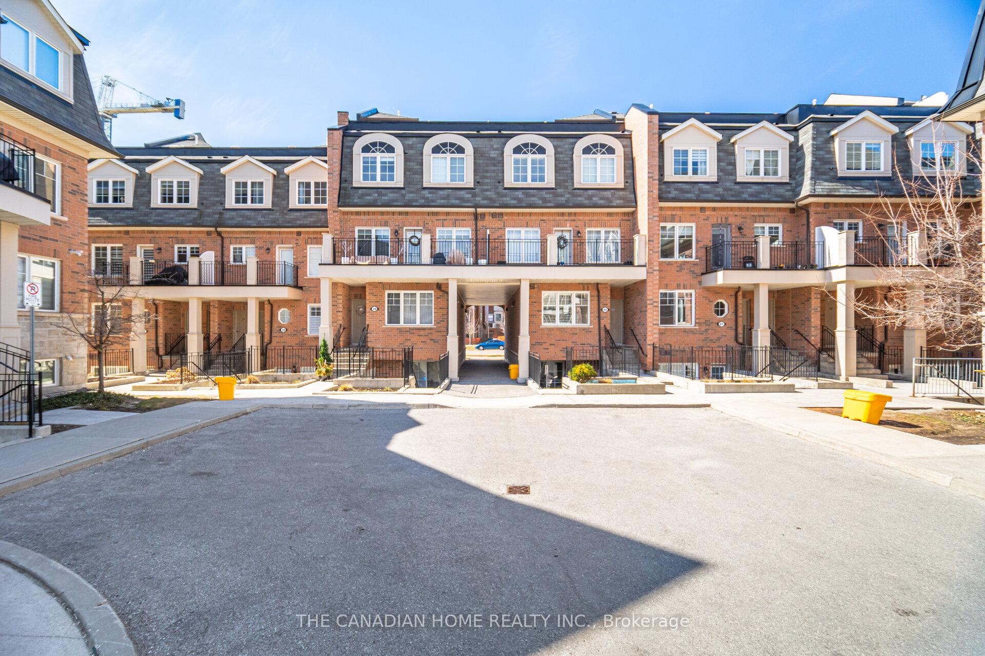 44-01 - 2420 Baronwood Drive, Oakville, ON L6M 0J7