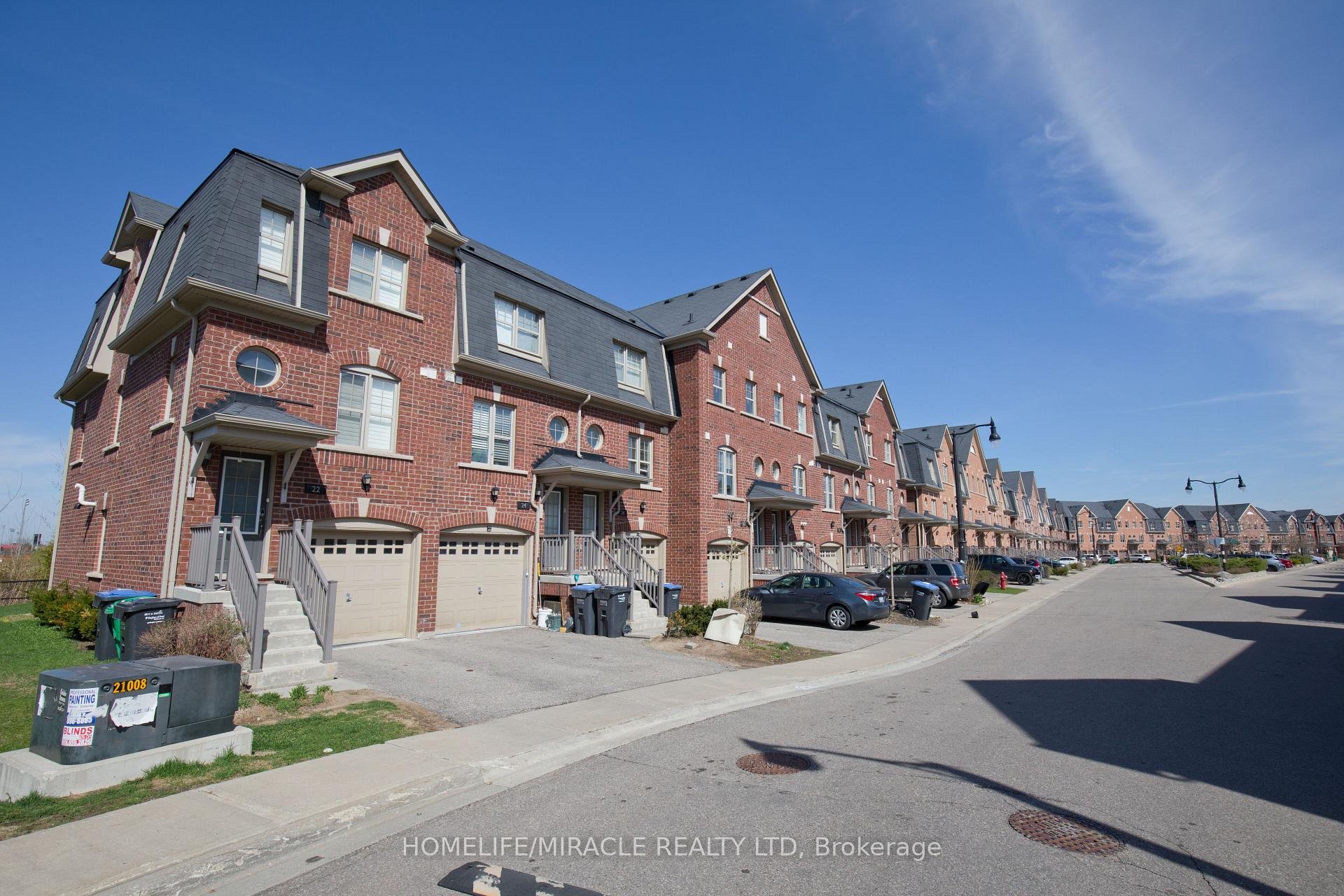 44 - 28 Battalion Road, Brampton, ON L7A 4B5