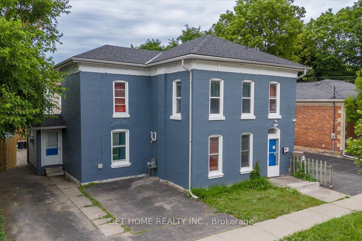 44 Albion Street, Brantford, ON N3T 3M3