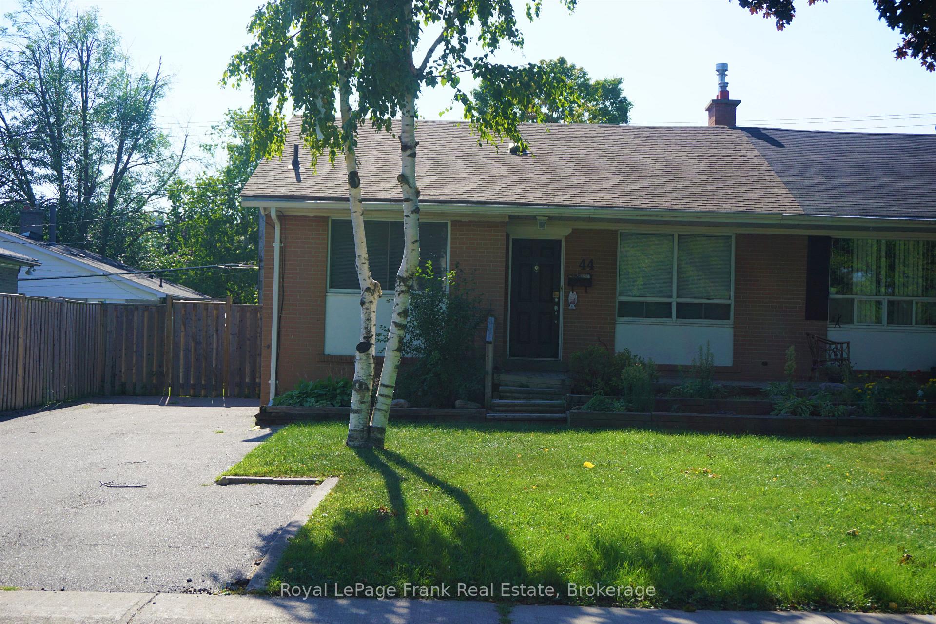 Bsmt - 44 Billingsgate Crescent, Ajax, ON L1S 2R8