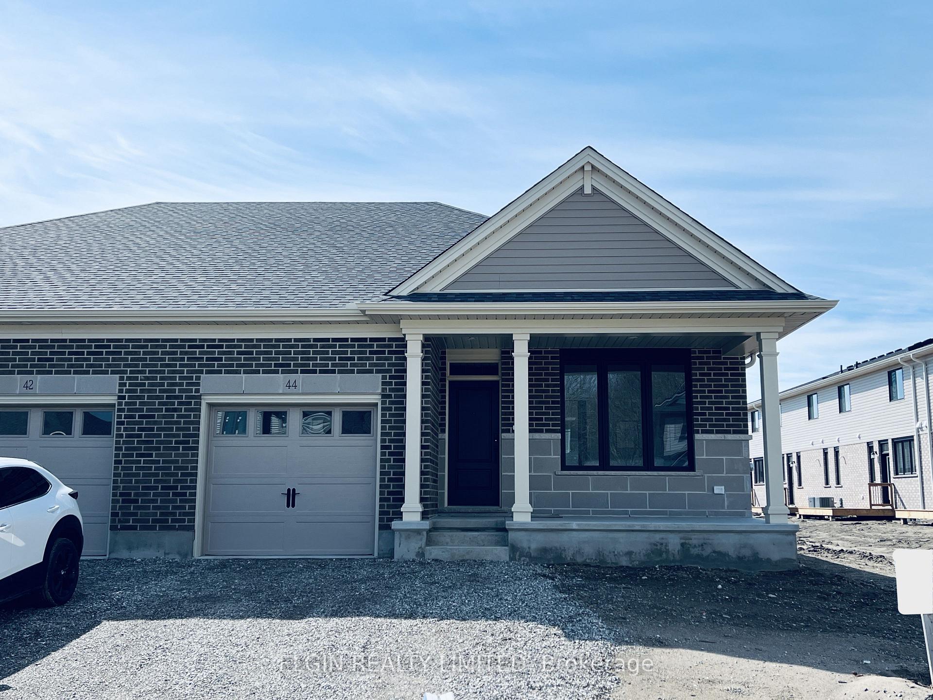 44 Dunning Way, St. Thomas, ON N5R 0P7