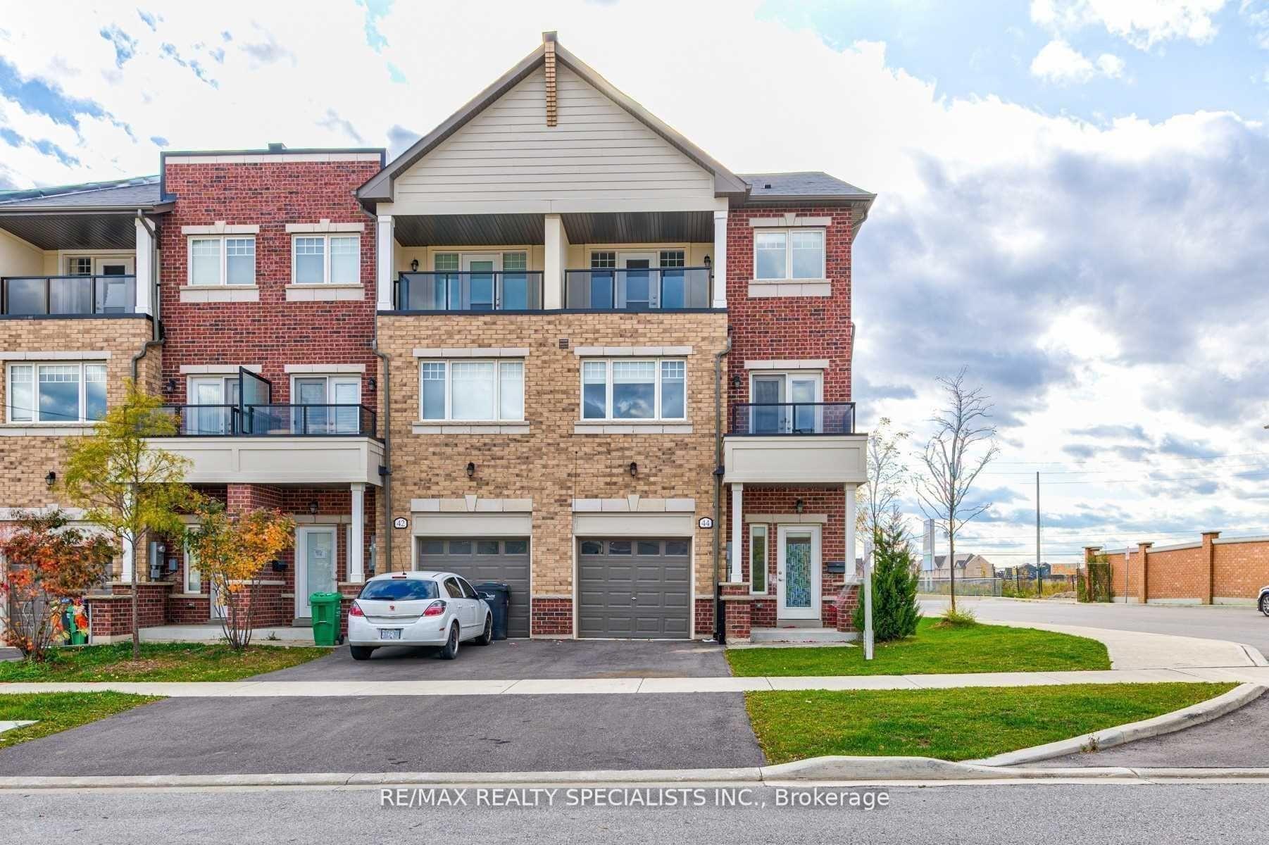 44 Sky Harbour Drive, Brampton, ON L6Y 0V6