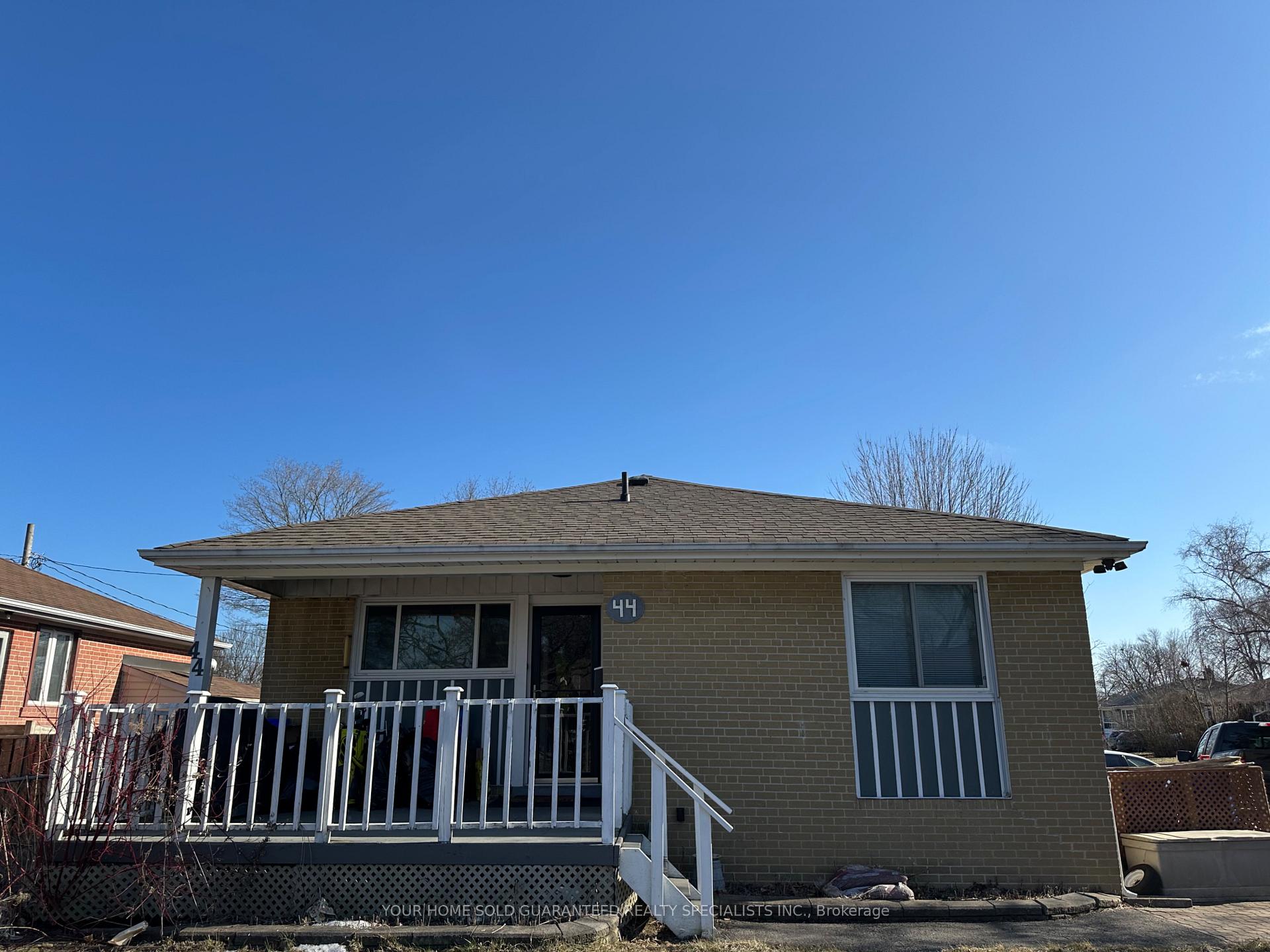 44 Tulloch Drive, Ajax, ON L1S 2S4